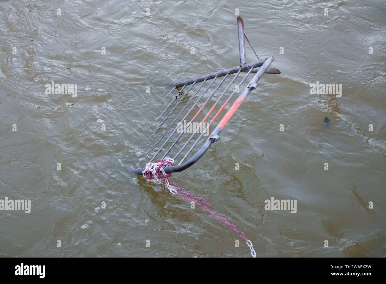 Safety barrier thrown into high flood water, River Witham, Wyndham Park ...