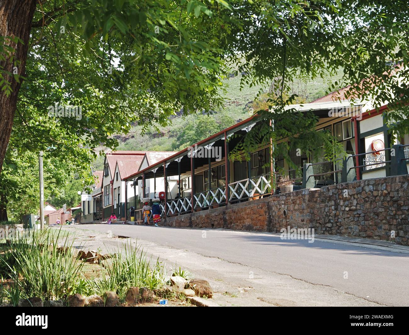 Pilgrim's Rest (Afrikaans: Pelgrimsrus) is a small museum town in the ...