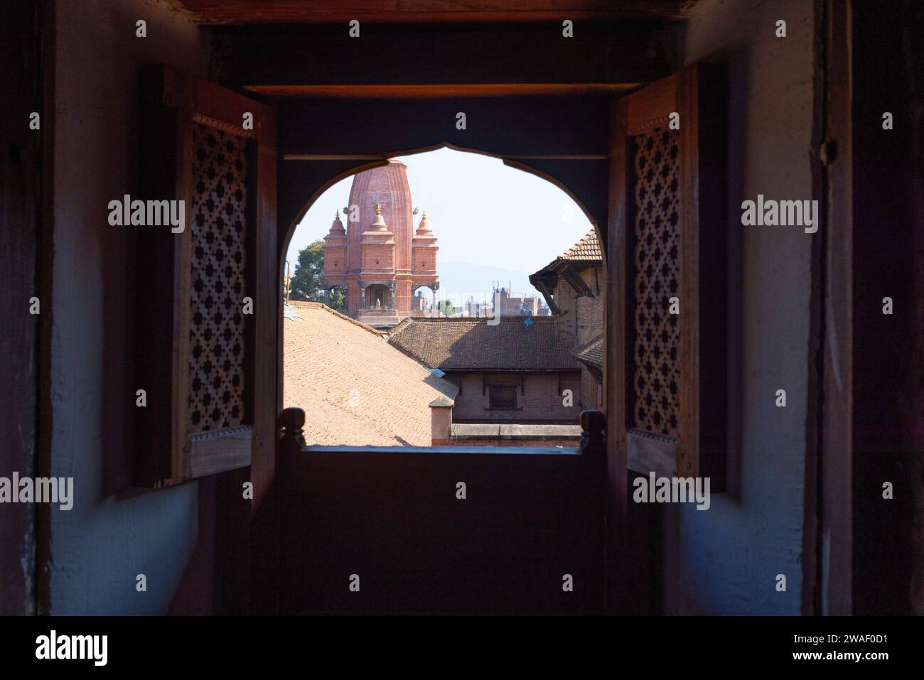 Newar window hi-res stock photography and images - Alamy