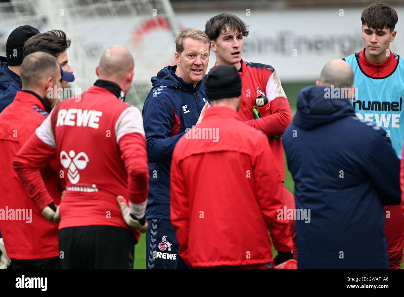 Cologne, Germany. 04th Jan, 2024. Soccer: Bundesliga, 1. FC Köln, First ...