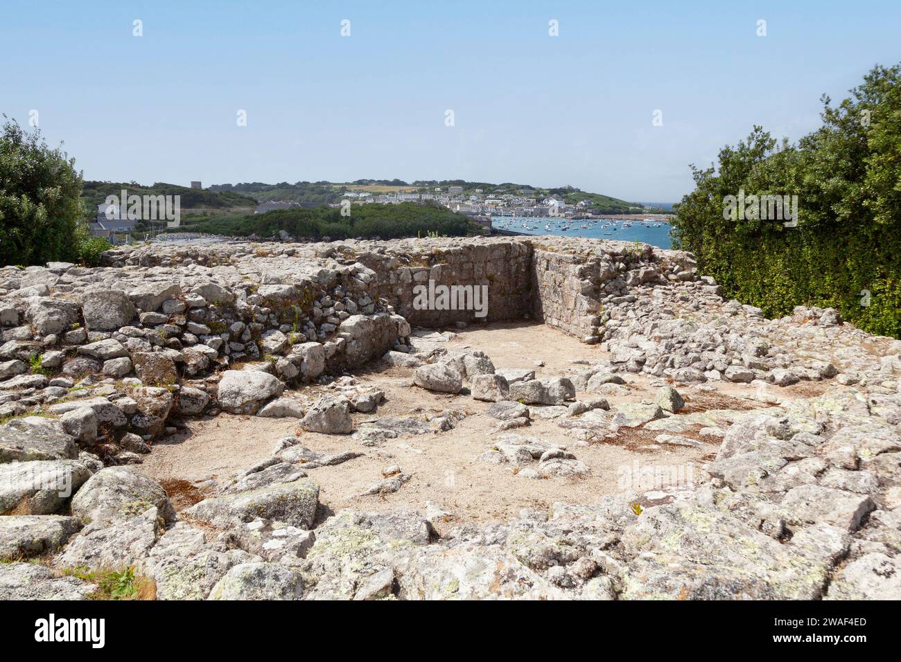 St mary’s scilly castle hi-res stock photography and images - Alamy