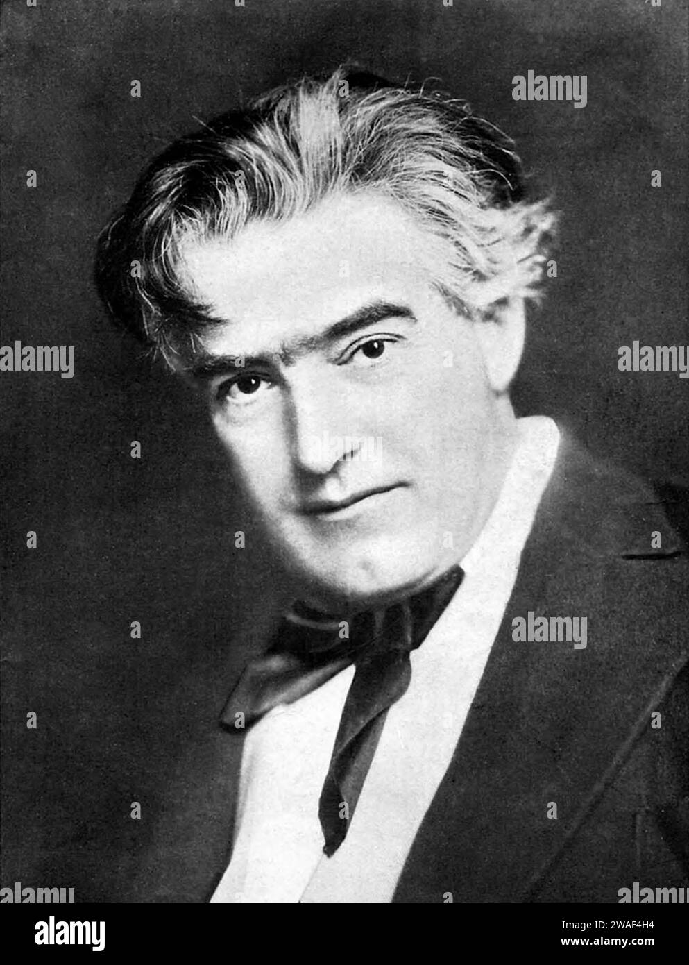 Tyrone power sr hi-res stock photography and images - Alamy