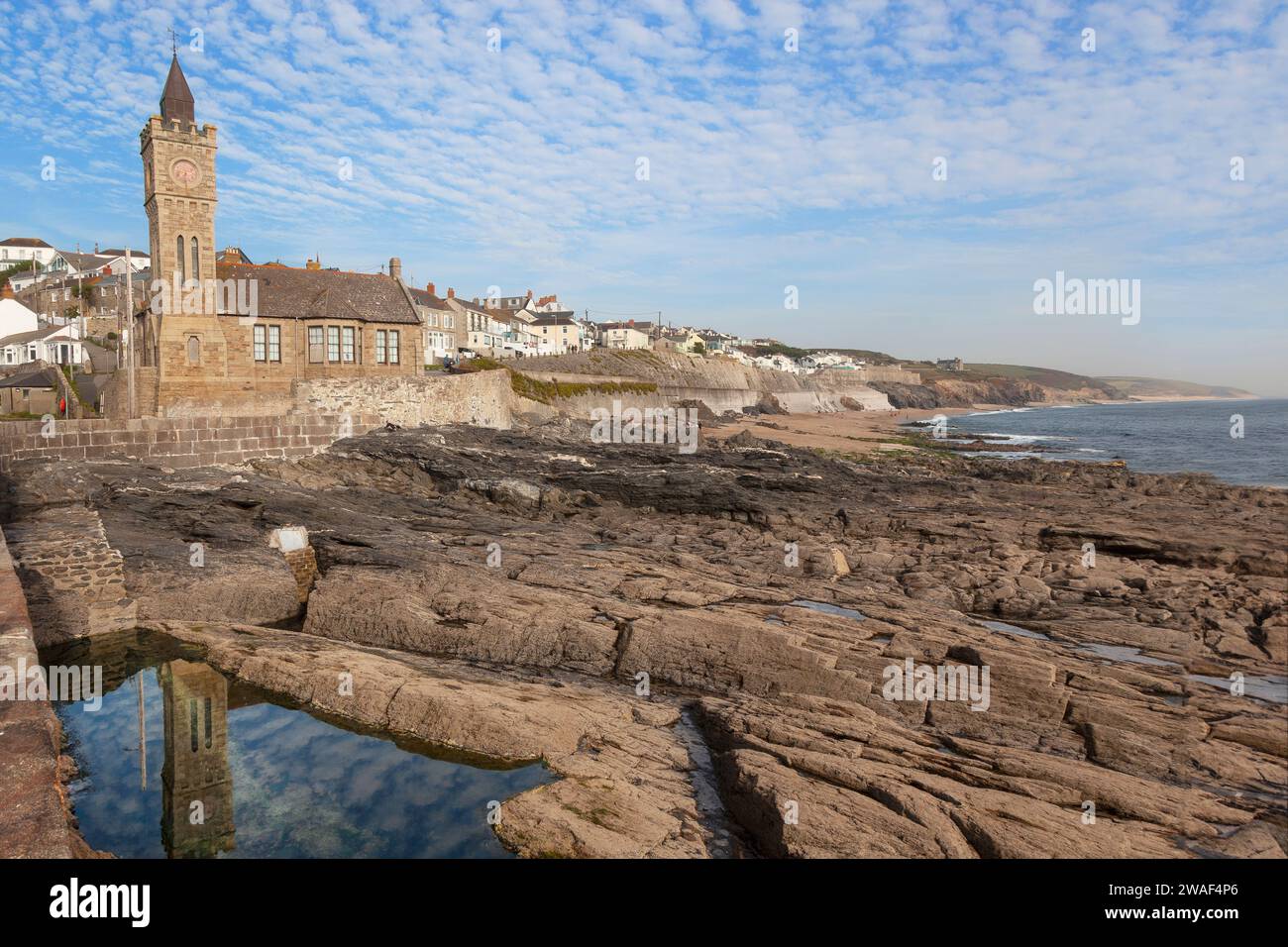 Low Tide Porthleven Beach, Reflections in Rockpool, Cornwall, England ...