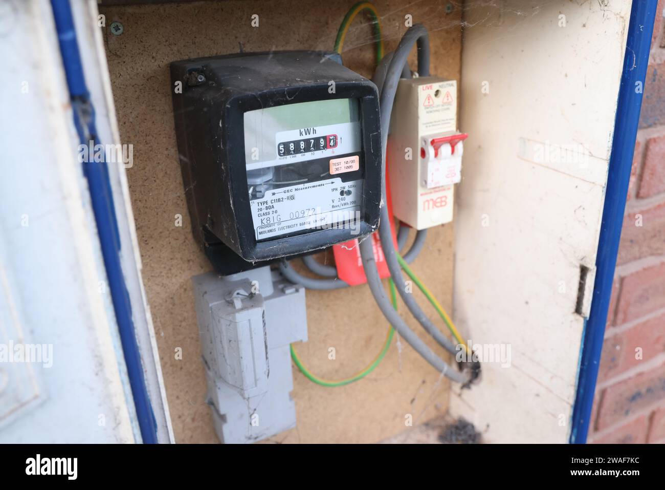 Old style Electricity Meter fitted to a UK home - 4 January 2024 ...