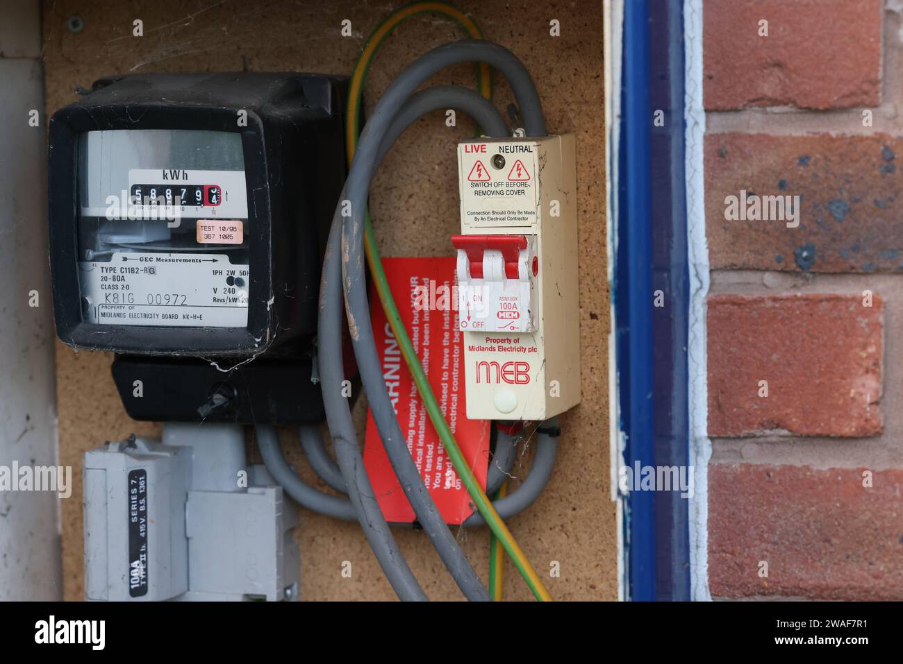 Old style Electricity Meter fitted to a UK home - 4 January 2024 ...