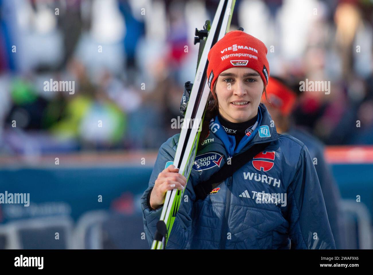 Selina Freitag (Deutschland), AUT, FIS Viessmsann Skisprung Weltcup ...
