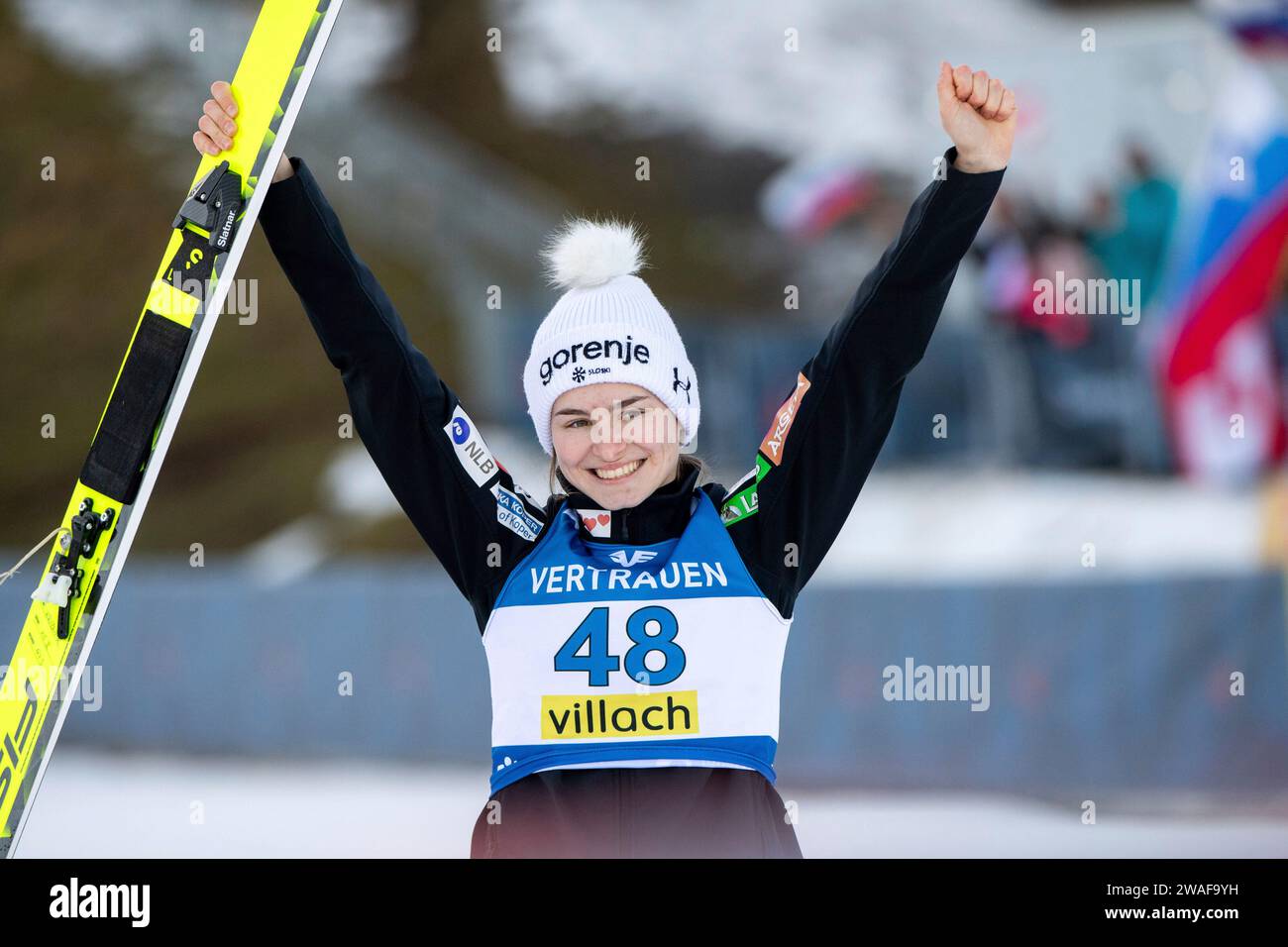 Nika Kriznar (Slowenien) jubelt ueber Platz 3, AUT, FIS Viessmsann ...