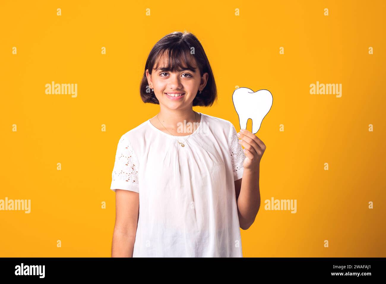 Cheerful papercraft hi-res stock photography and images - Alamy