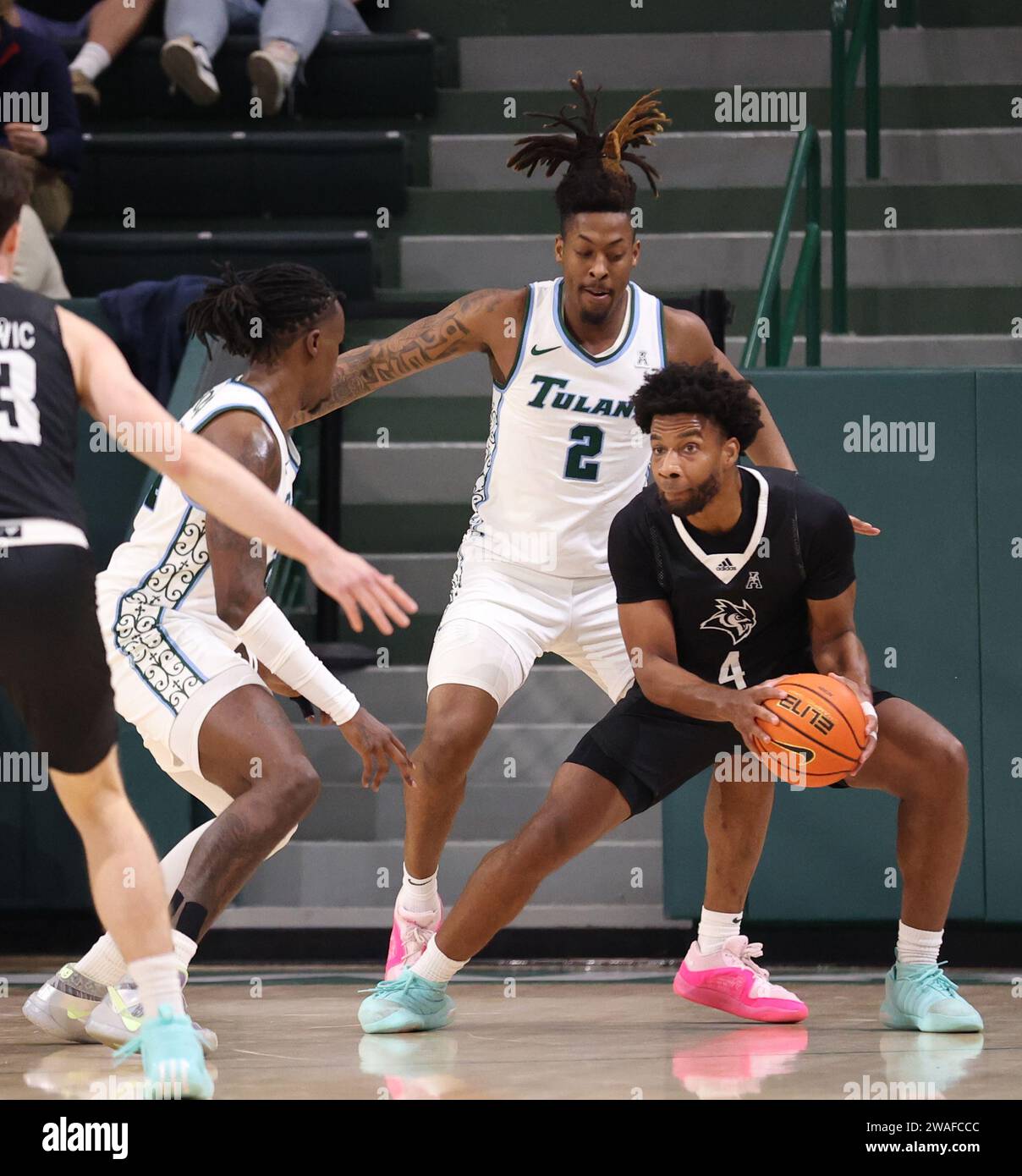 New Orleans, USA. 03rd Jan, 2024. Rice Owls guard Anthony Selden (4 ...