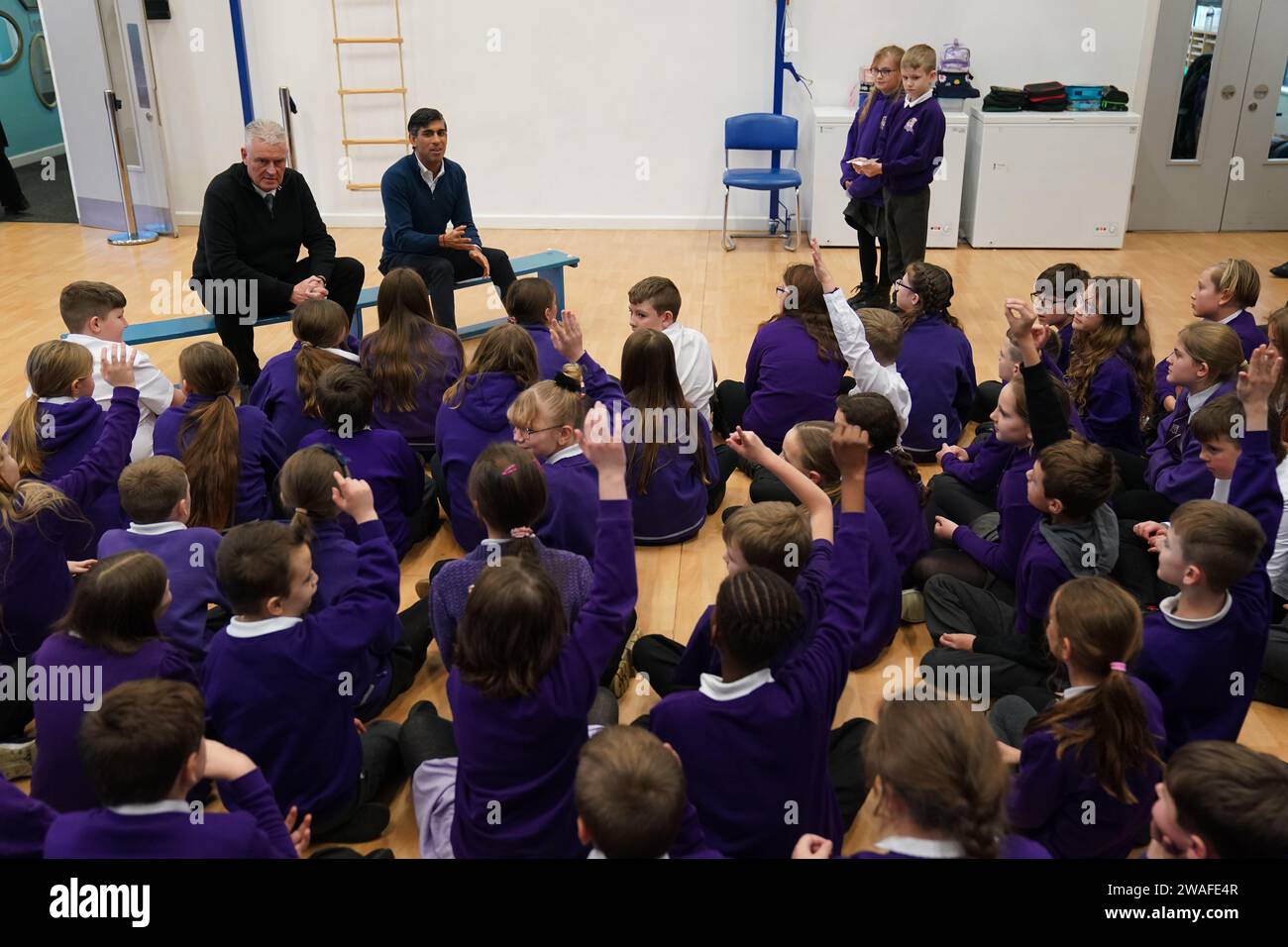 Prime Minister Rishi Sunak, with Lee Anderson MP for Ashfield (left ...