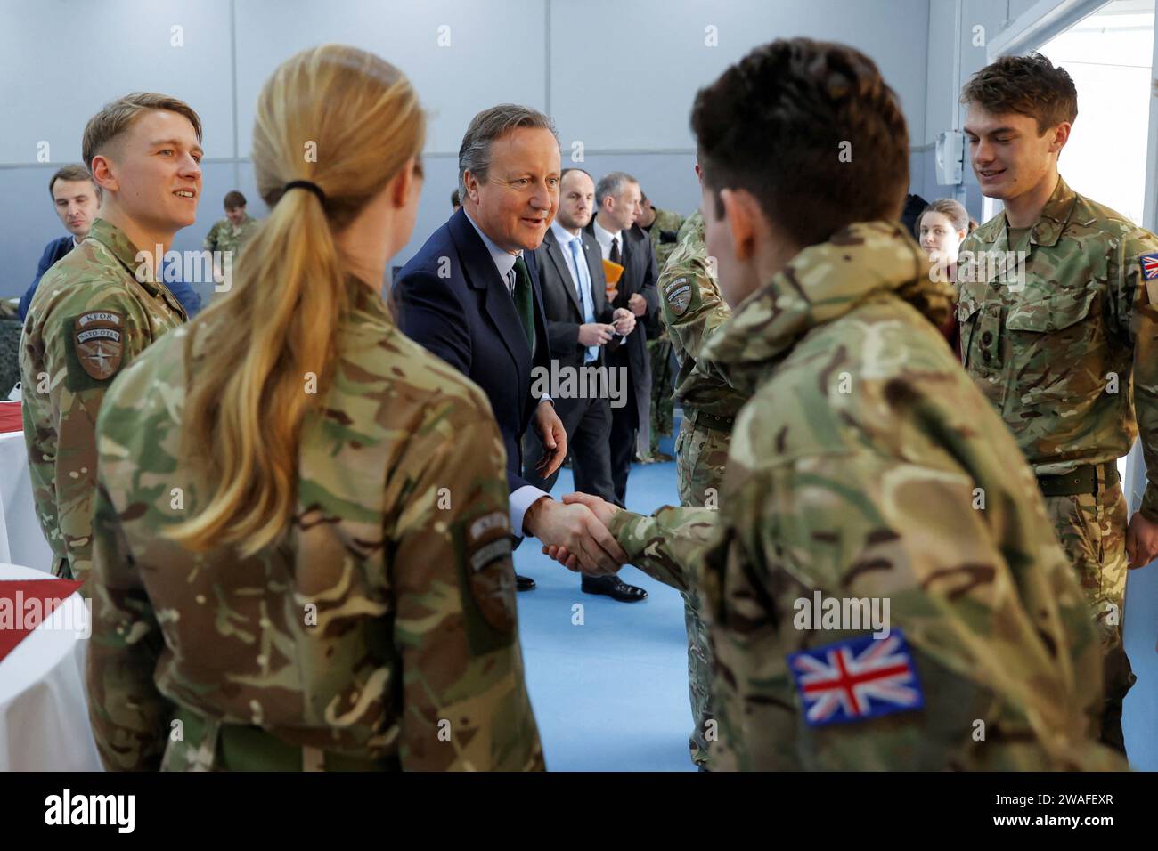 See british peacekeeping troops hi-res stock photography and images - Alamy