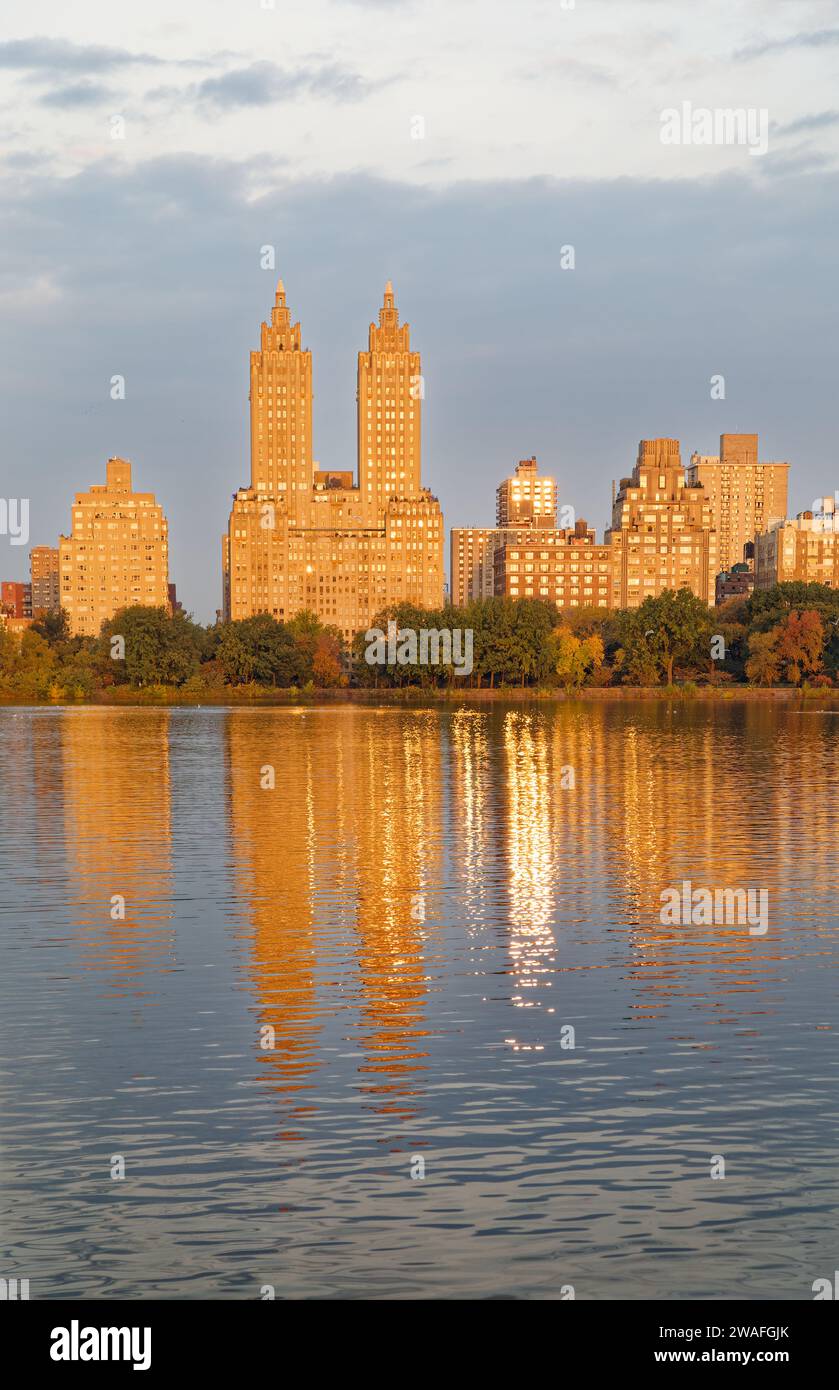 The landmark Eldorado towers dominate the early morning skyline ...