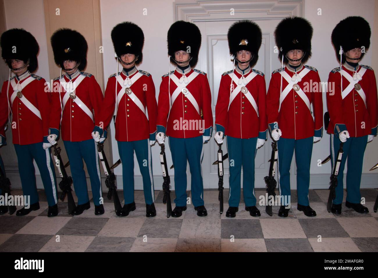 Ranking classes hi-res stock photography and images - Alamy