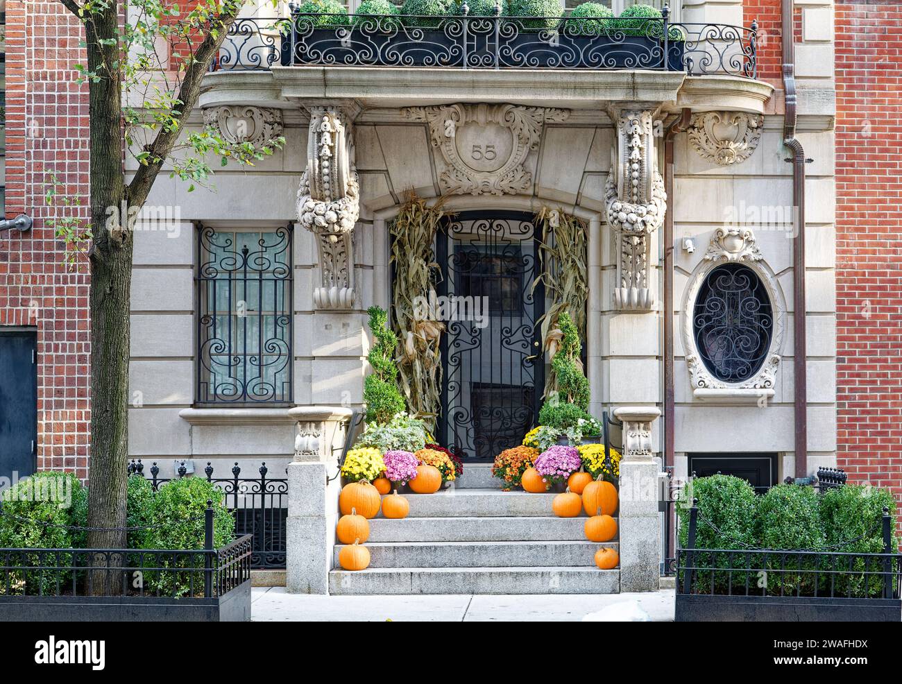 Hamilton Fish House, an Upper East Side landmark, decorated for ...