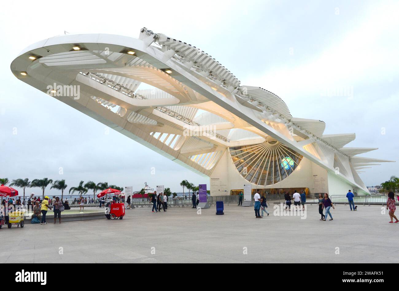 Rio de Janeiro, Museum of Tomorrow (Museu do Amanha) by Santiago ...