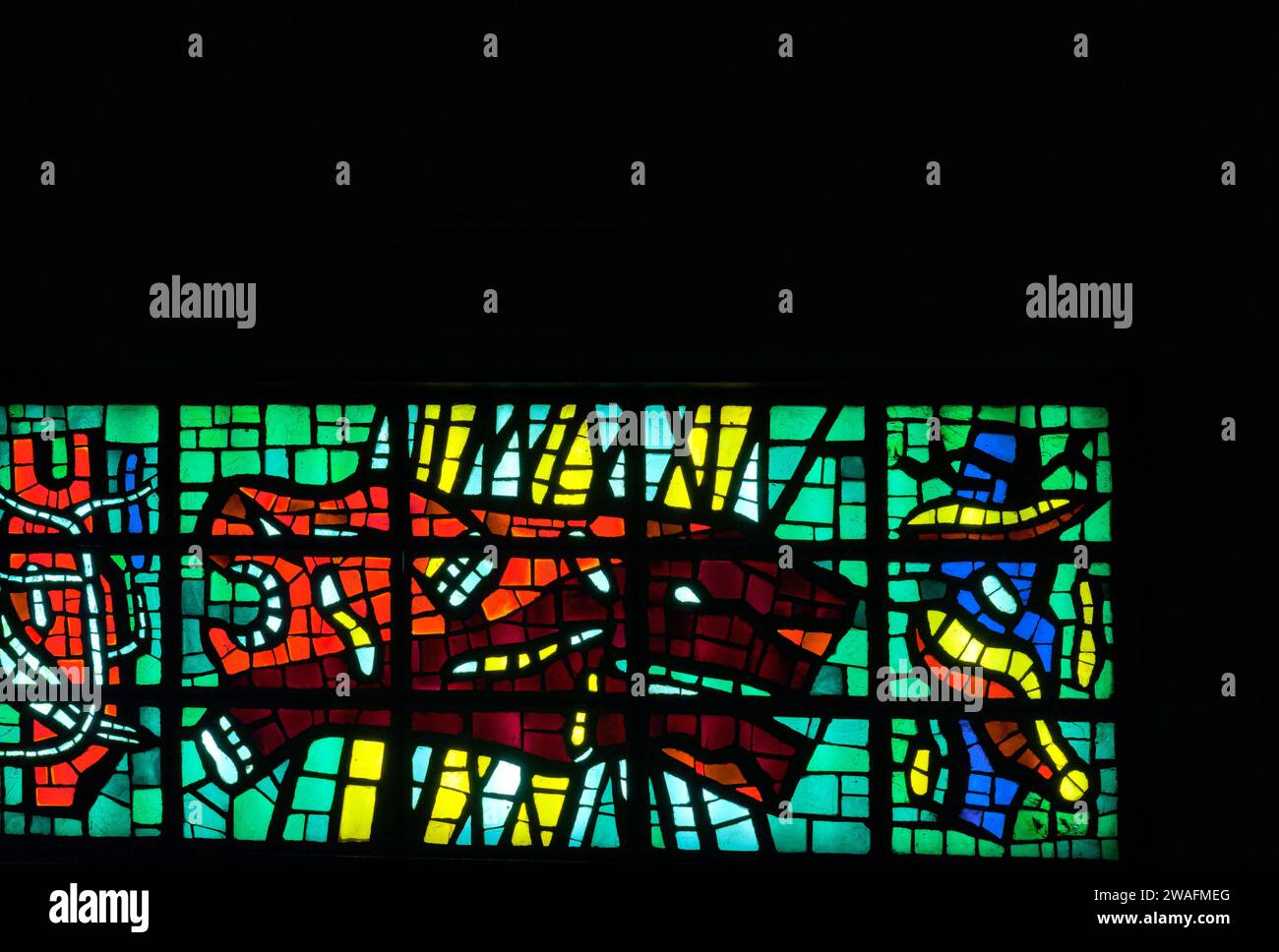 Stained glass window, Museum of contemporary art, Vatican museum ...