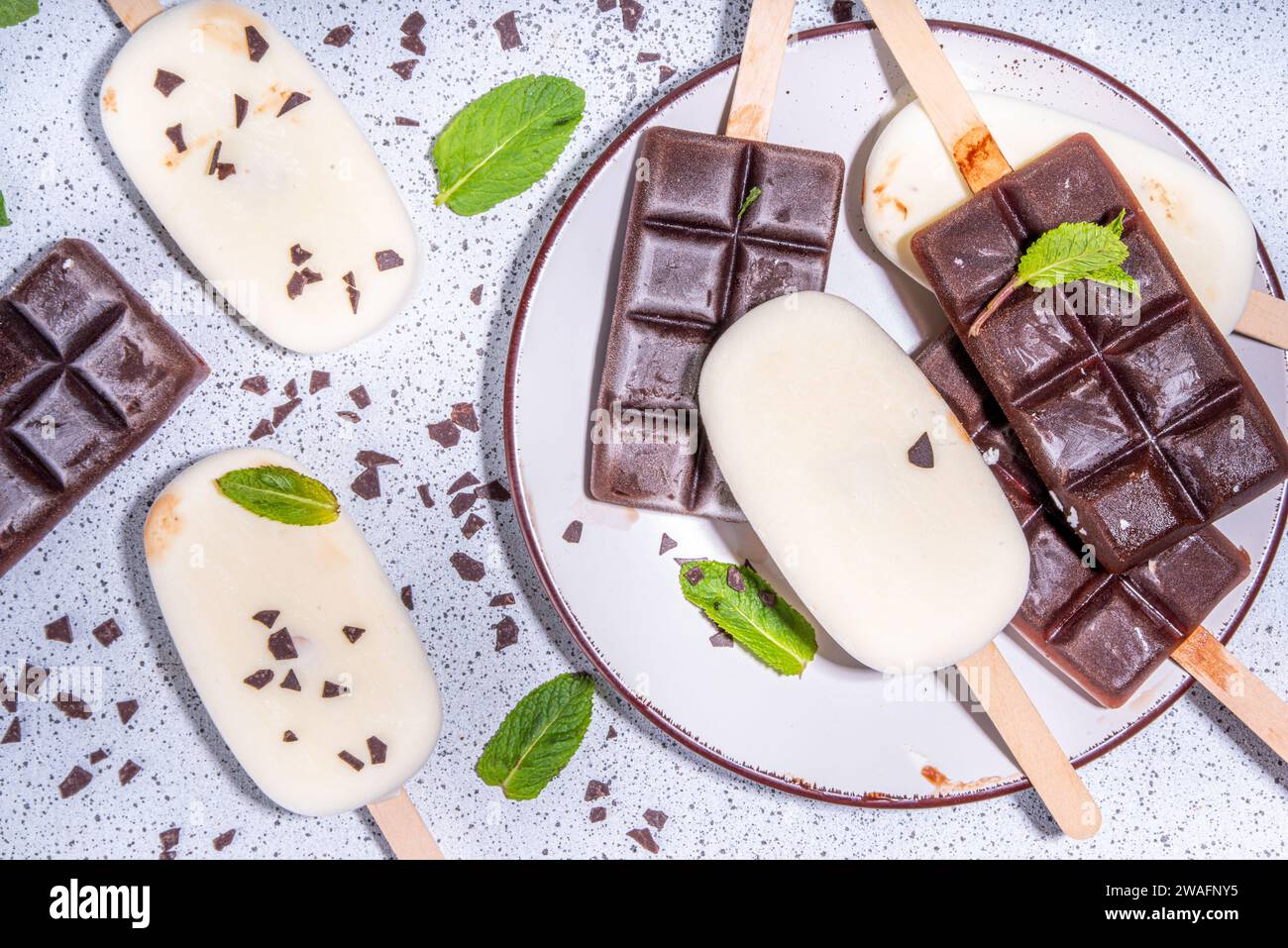 Chocolate and vanilla popsicles, Classic dark brown cocoa and milk ...