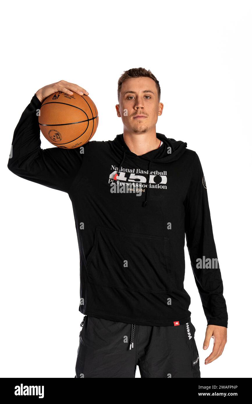 Duncan Robinson poses for a portrait on September 26, 2022 in Miami ...