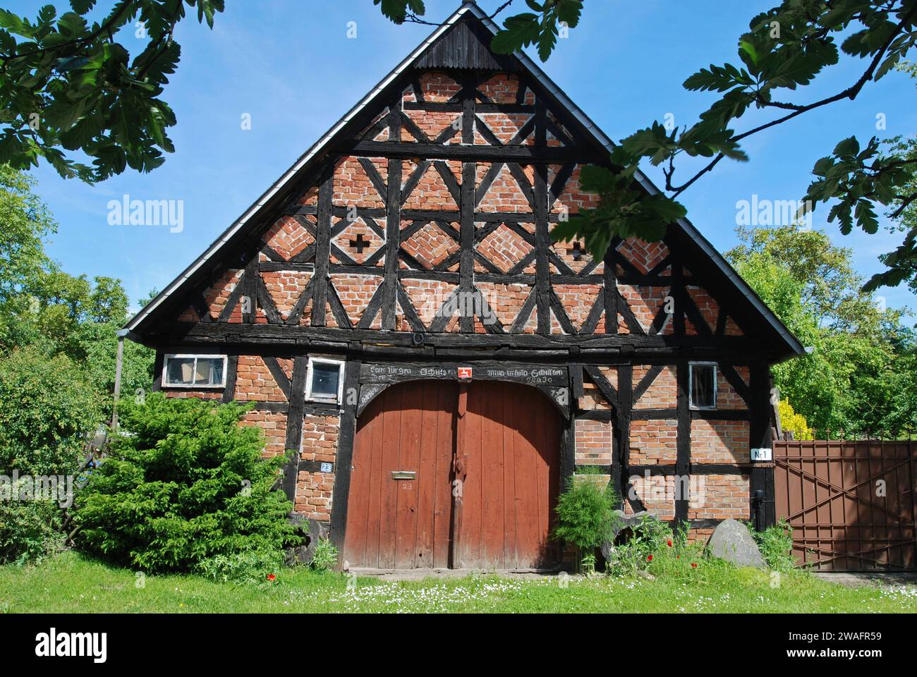 Alte fachwerkscheune hi-res stock photography and images - Alamy