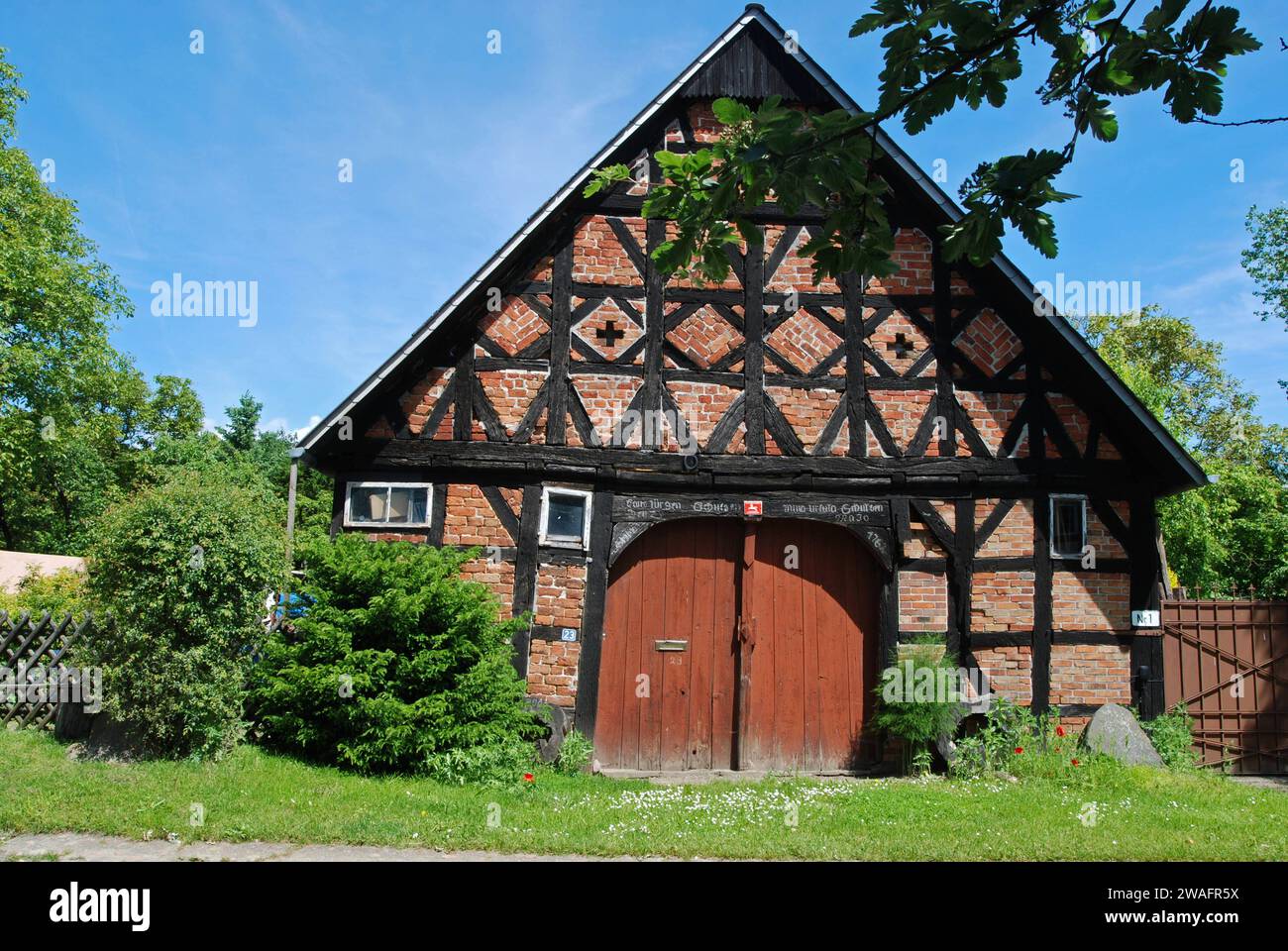 Alte fachwerkscheune hi-res stock photography and images - Alamy
