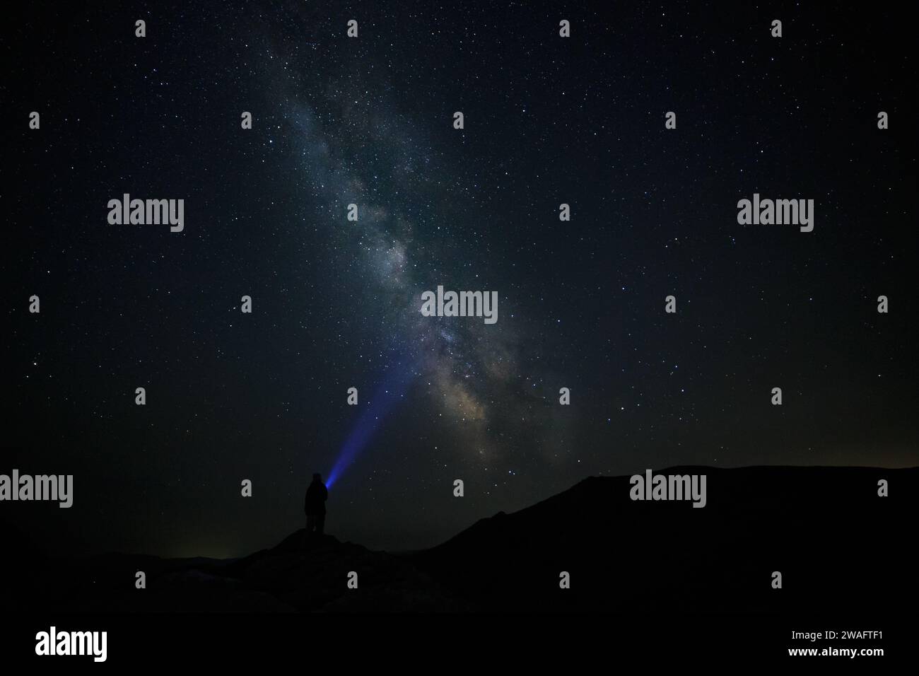 Starry nightscapes hi-res stock photography and images - Alamy