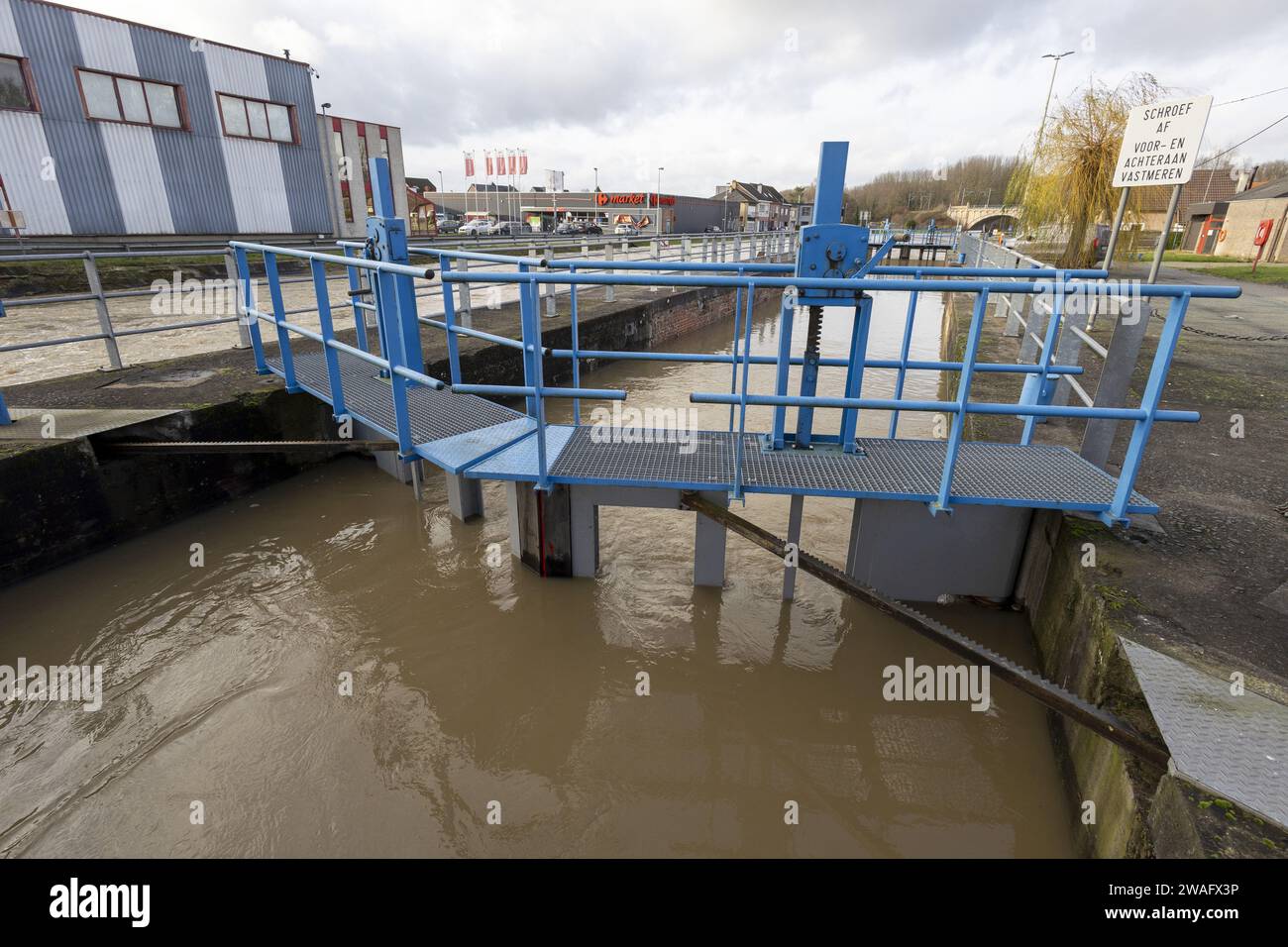 Affligem, Belgium. 04th Jan, 2024. Illustration picture shows the weir ...