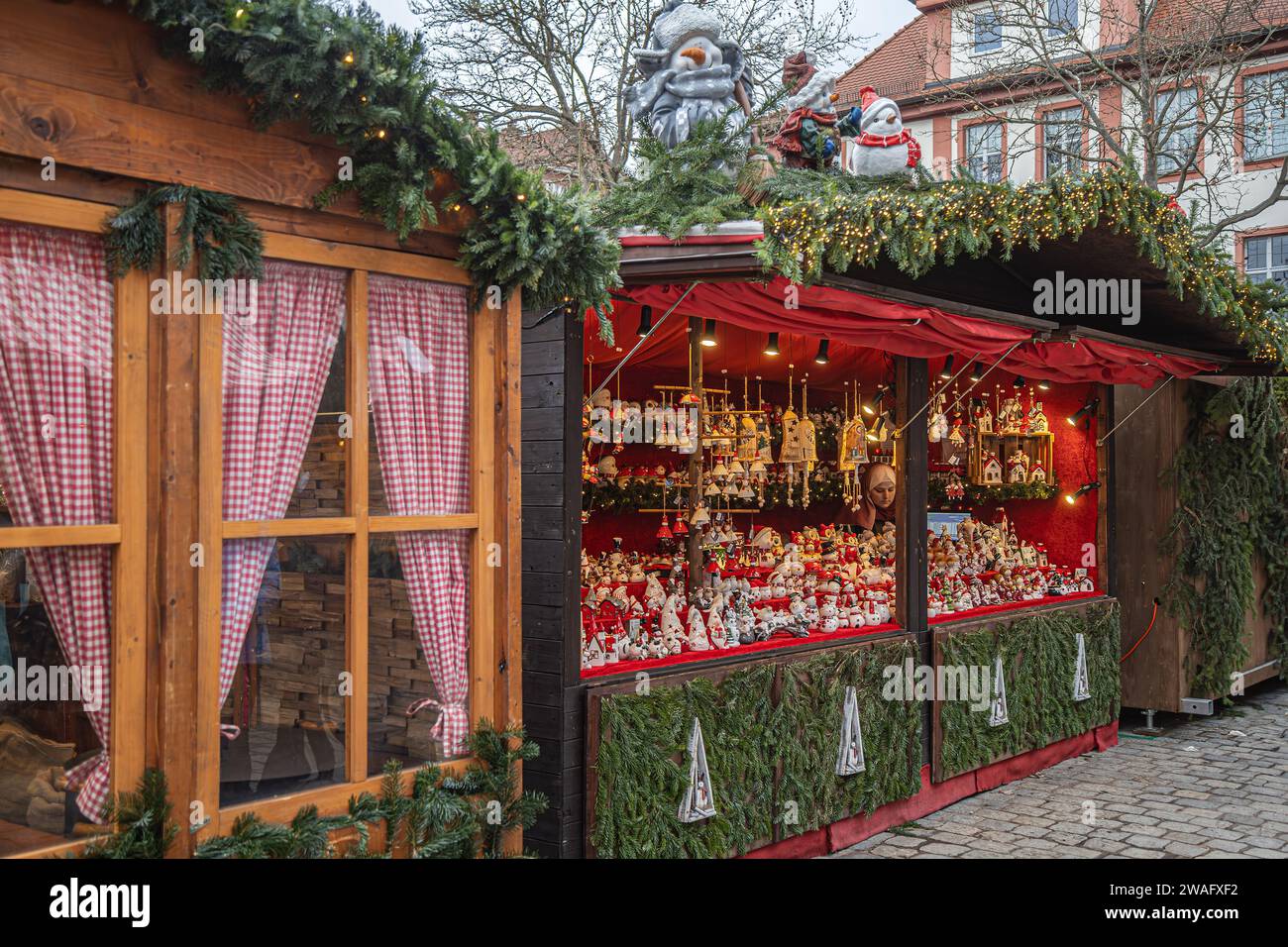 ERLANGEN, GERMANY - DECEMBER 15, 2023: Christmas Market (german ... ERLANGEN, GERMANY - DECEMBER 15, 2023: Christmas Market (german ...