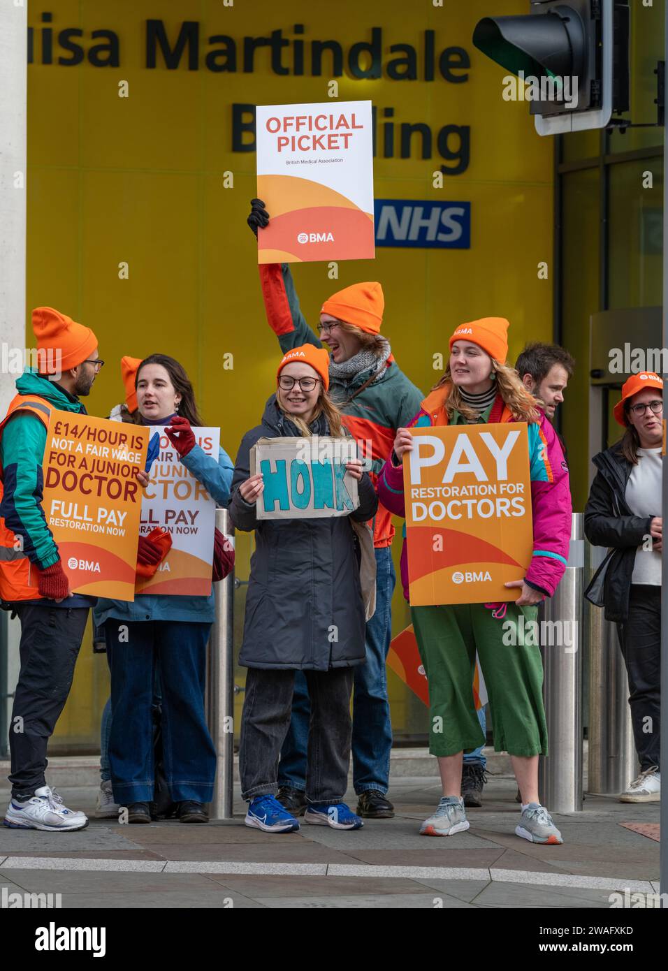 Junior Doctors begin a 6 day strike over pay and conditions outside The ...