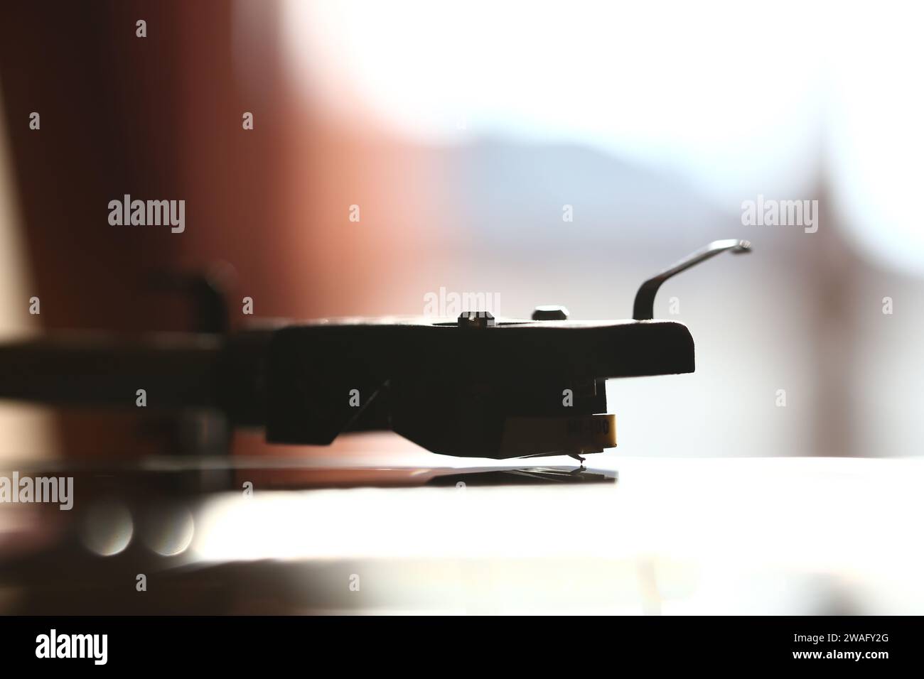 Needle turntable hi-res stock photography and images - Alamy