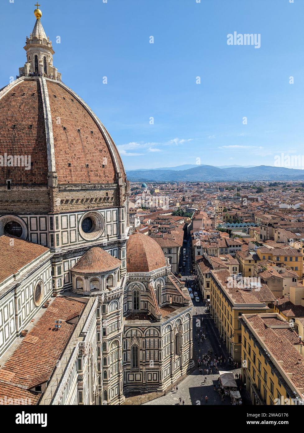 The giant cathedral and cupola of Santa Maria del Fiore cathedral in ...