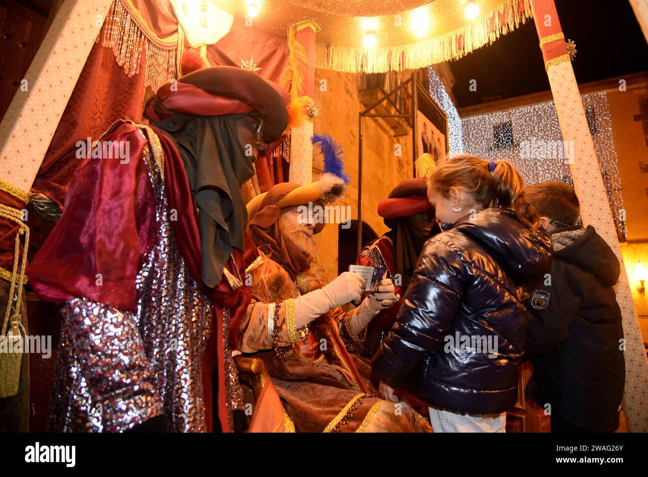 The messenger of the Three Wise Men, Highness Artabà, together with his ...