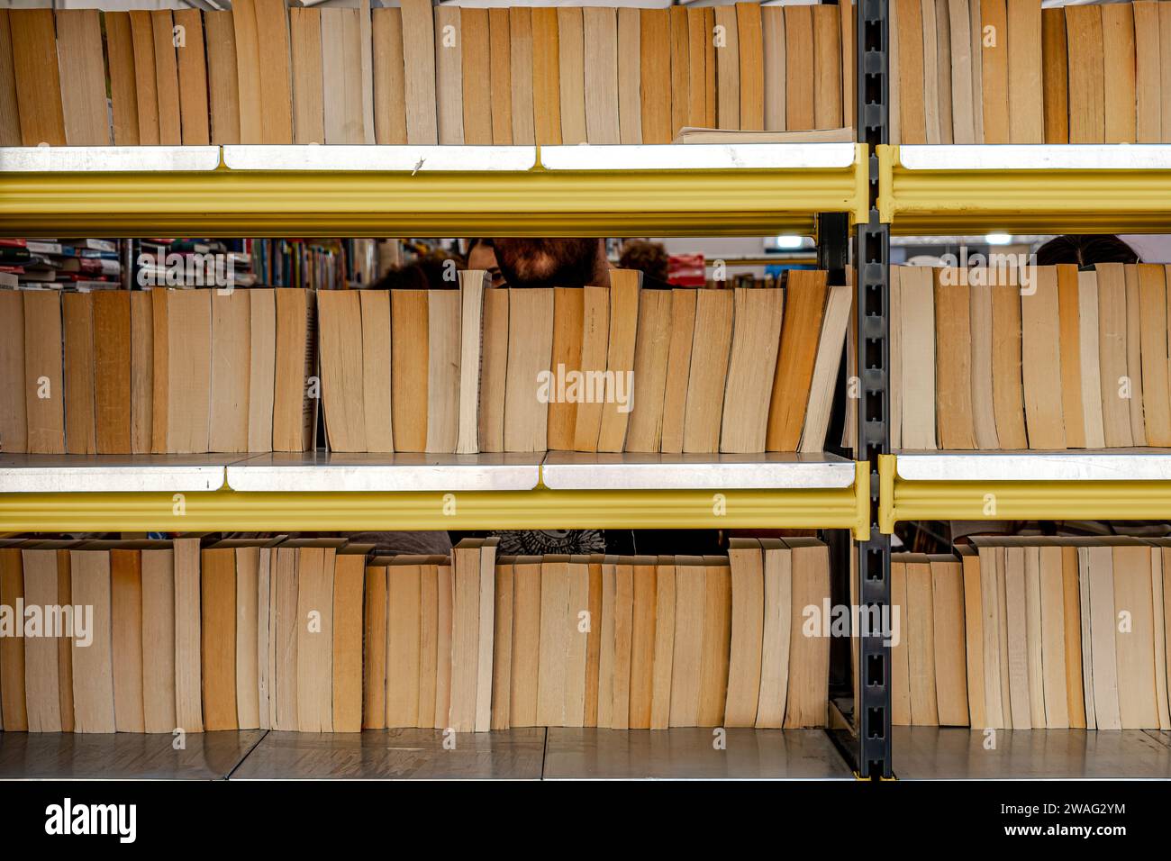 Full frame view bookshelf hi-res stock photography and images - Alamy