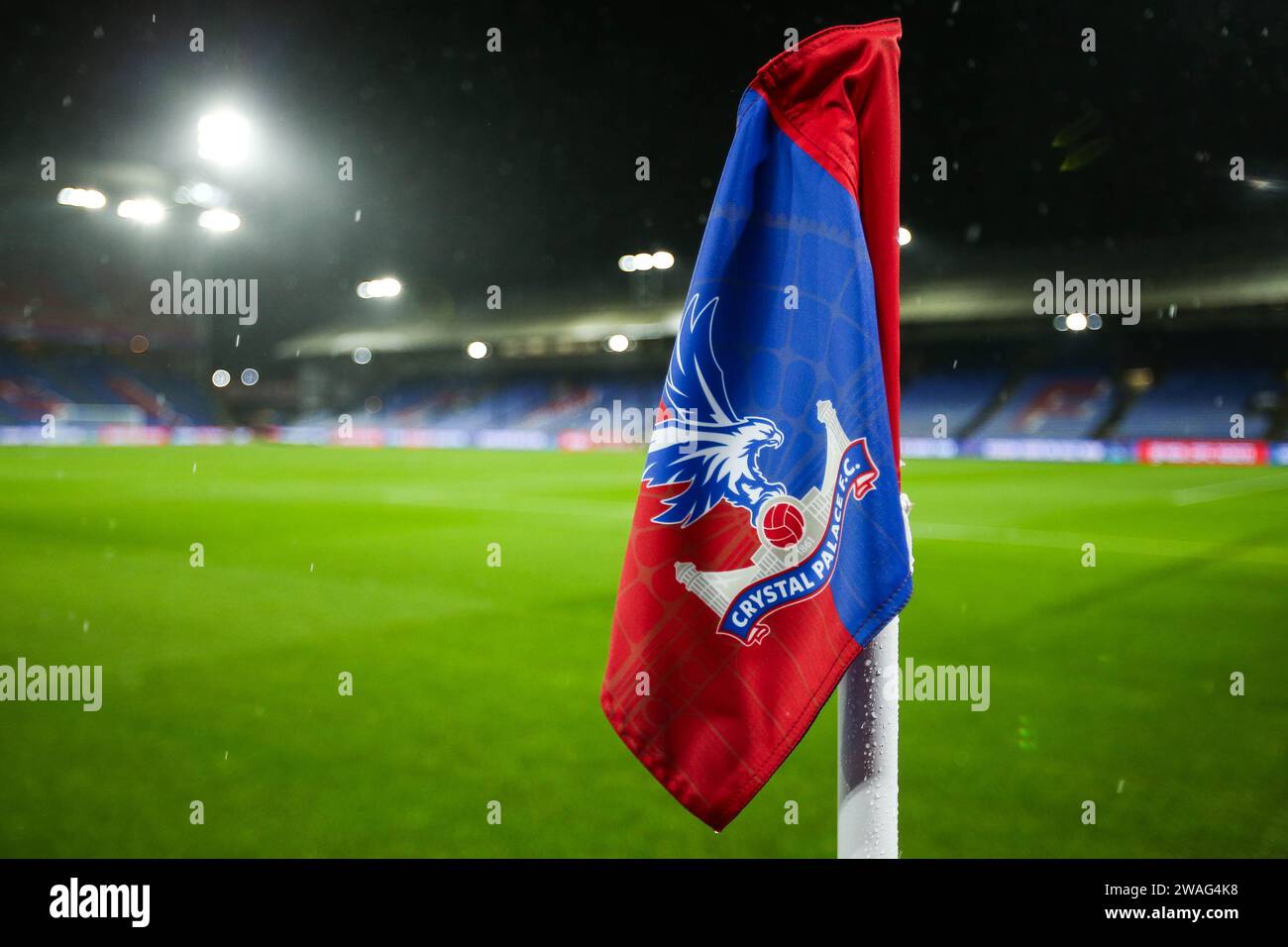 Crystal palace fc flag hi-res stock photography and images - Alamy
