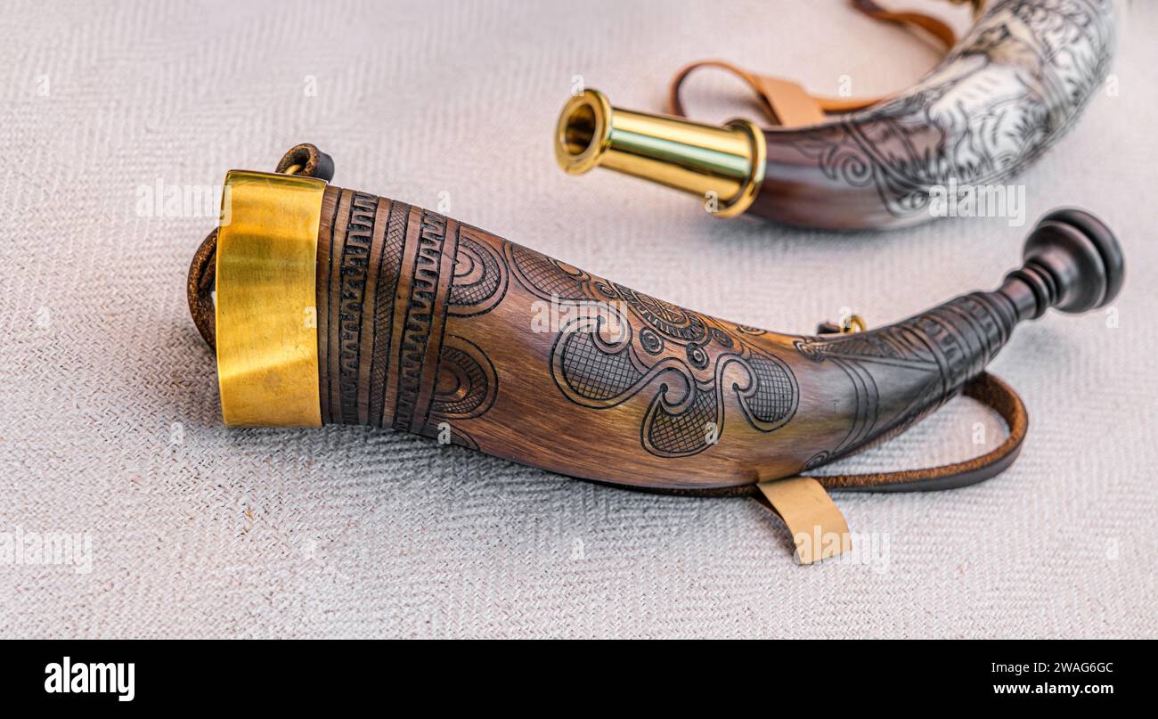 Bone horn instrument hi-res stock photography and images - Alamy