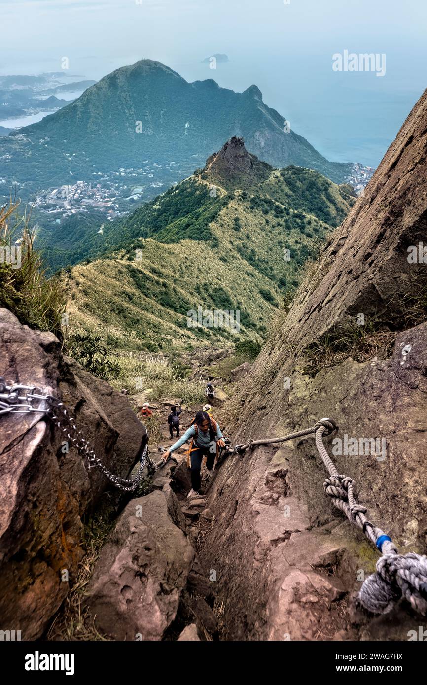 Gully mountain hi-res stock photography and images - Alamy