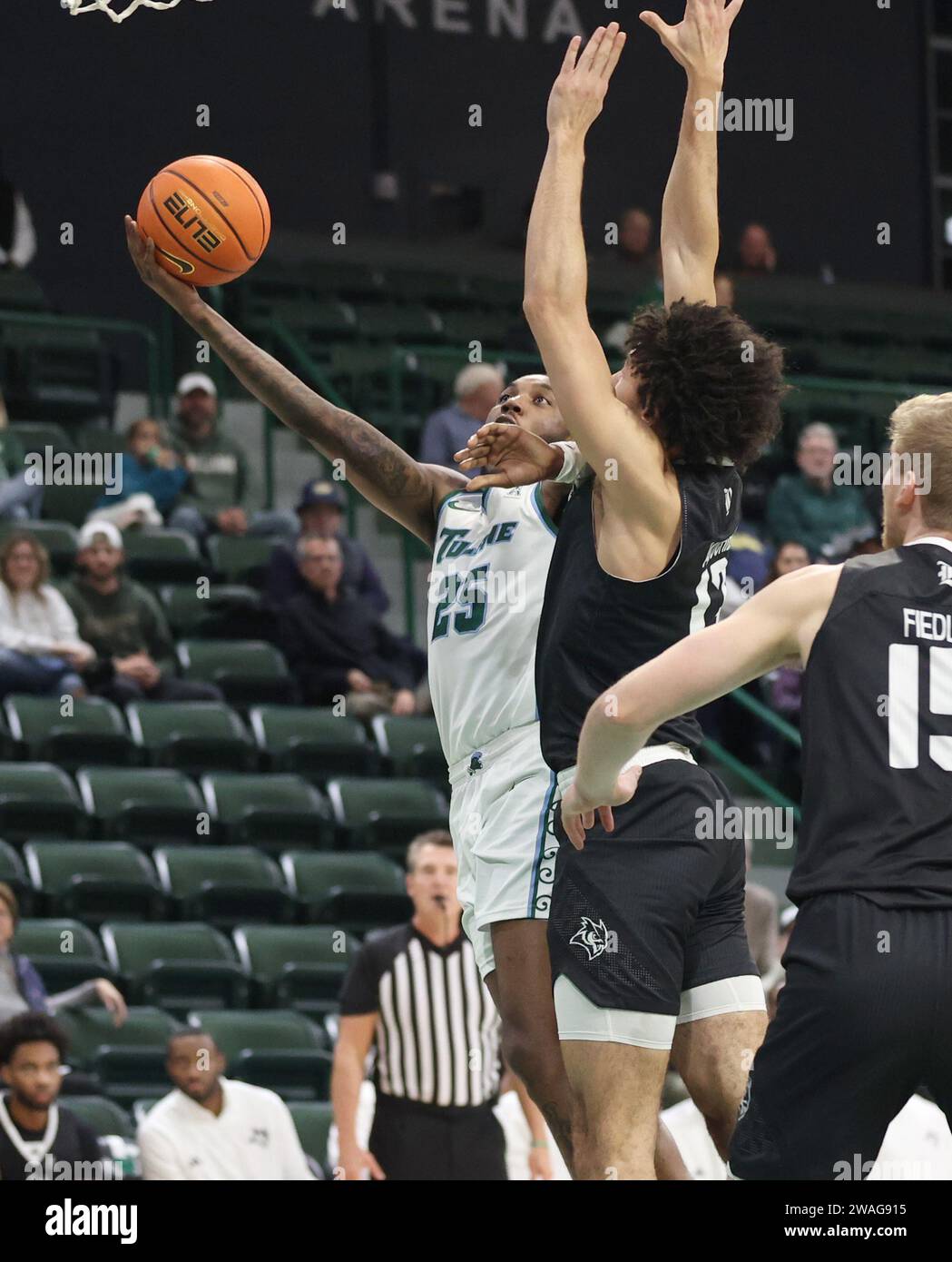 New Orleans, USA. 03rd Jan, 2024. Tulane Green Wave guard Jaylen Forbes ...
