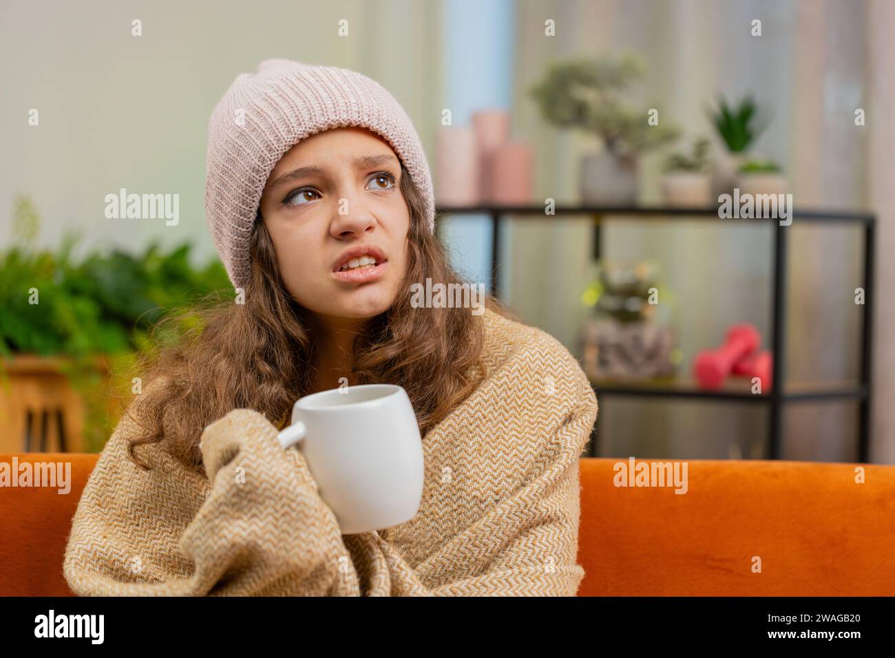 Kid shivering in cold hi-res stock photography and images - Alamy