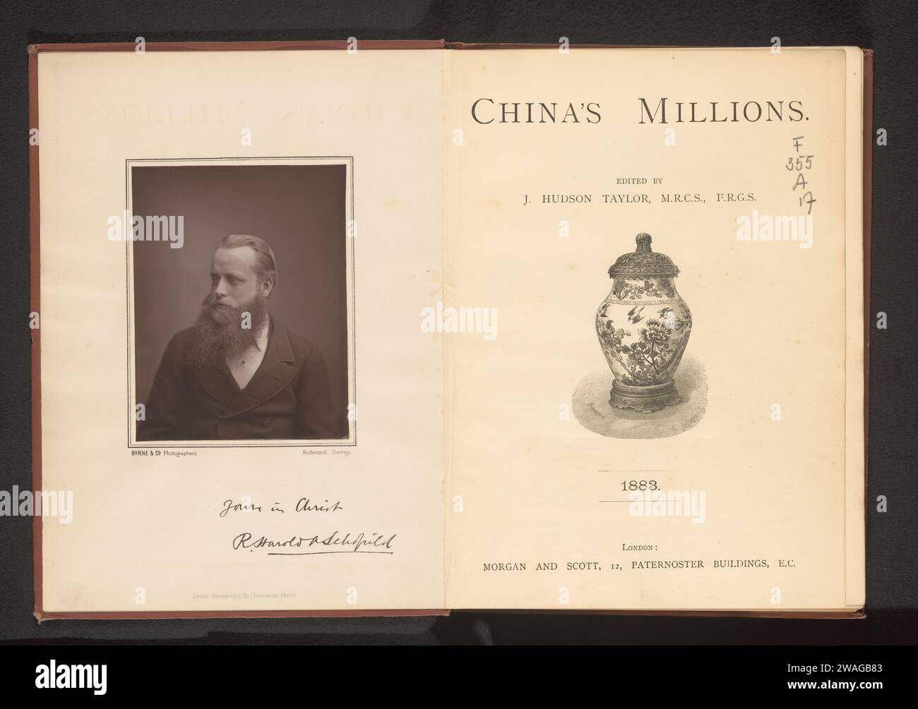 Robert harold hi-res stock photography and images - Alamy