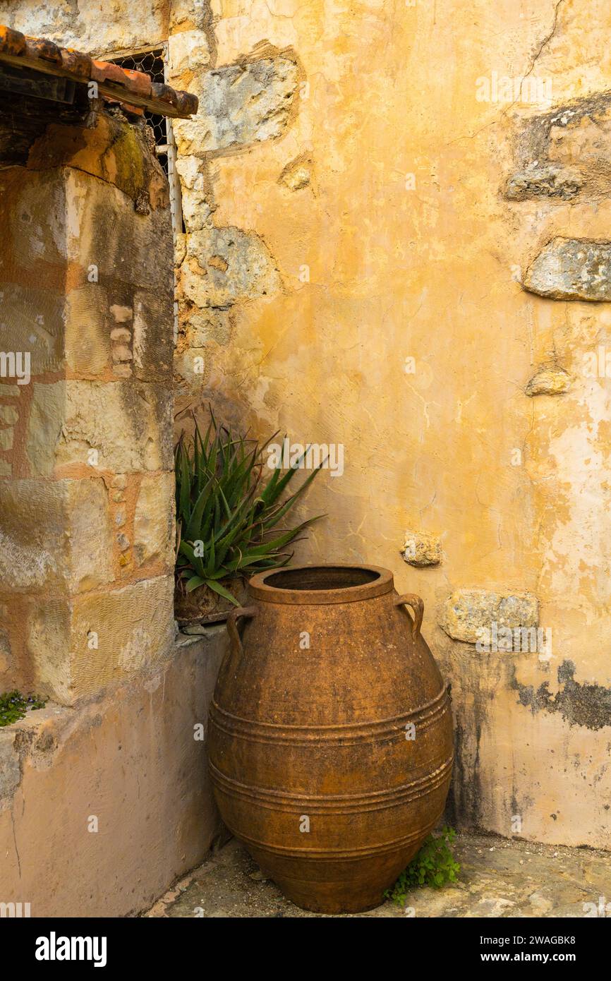 Olive oil factory hi-res stock photography and images - Alamy