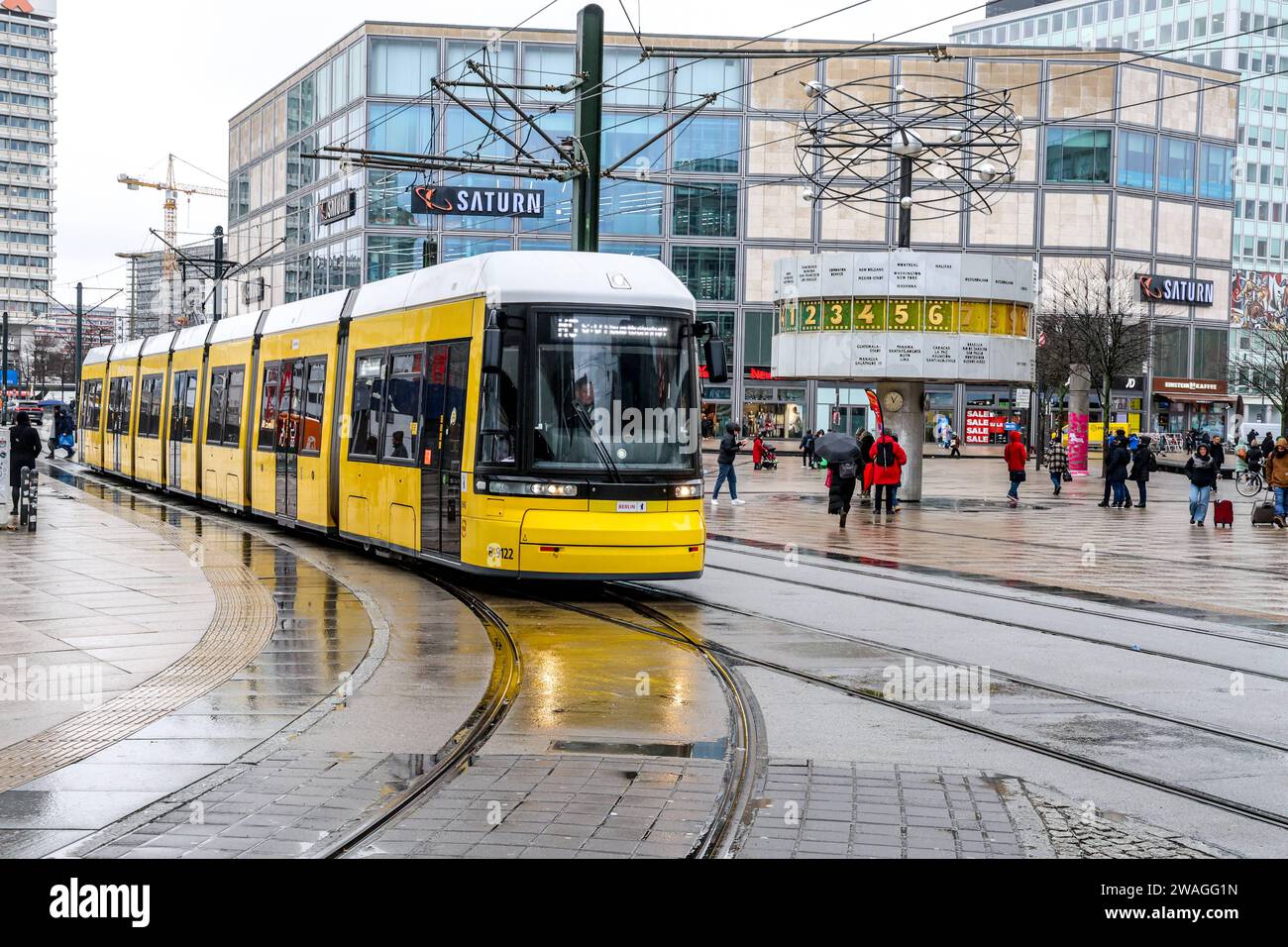 Pendeln züge hi-res stock photography and images - Alamy