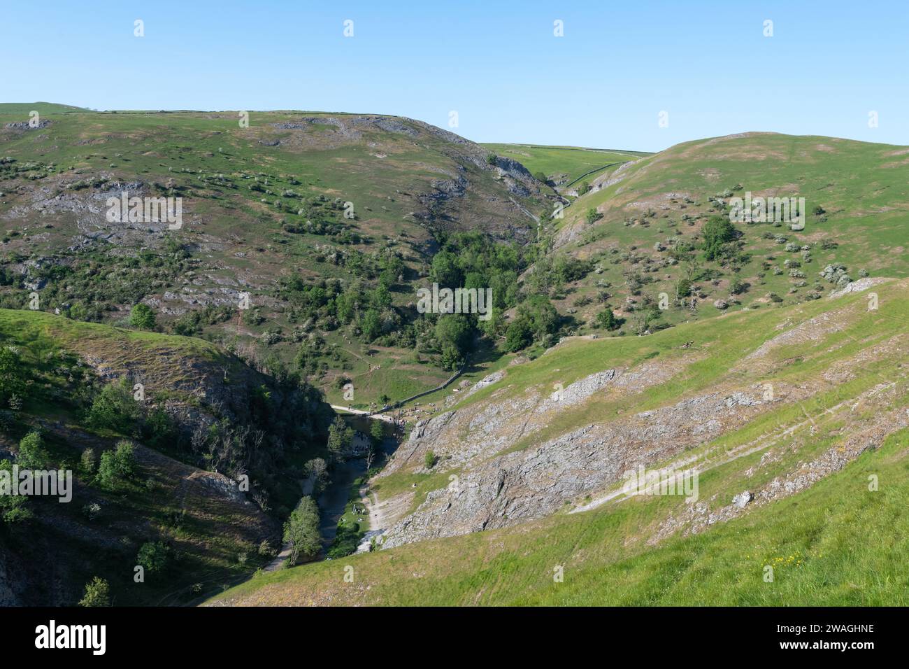 Top of thorpe cloud in dovedale hi-res stock photography and images - Alamy