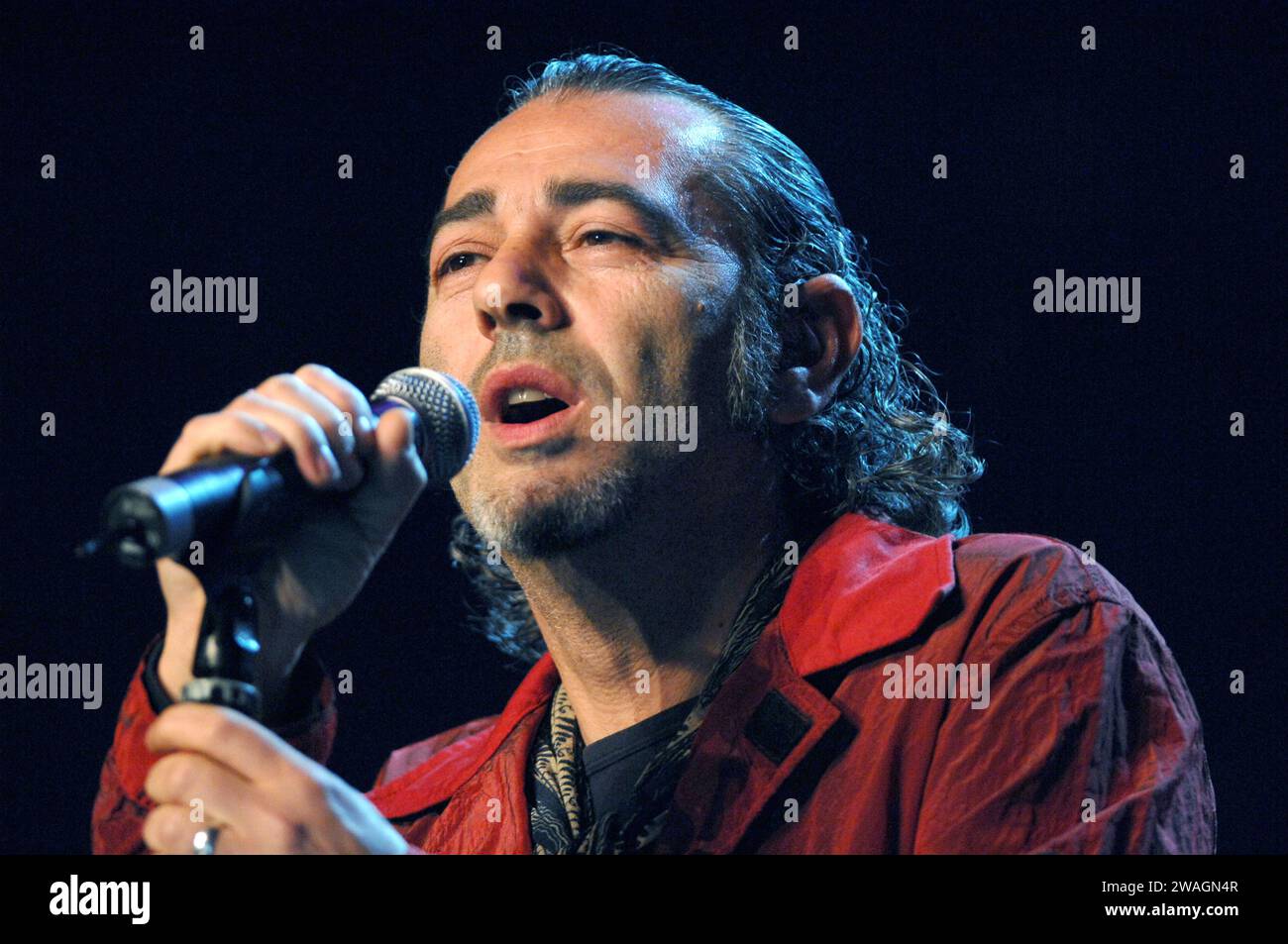 Luca carboni radio italia 2007 hi-res stock photography and images - Alamy
