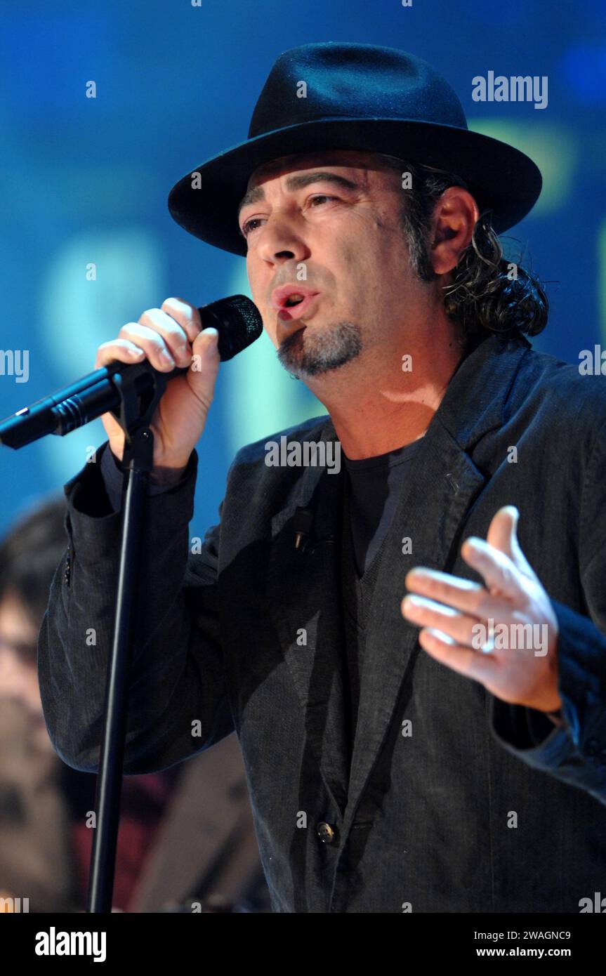 Luca carboni photographs 2008 hi-res stock photography and images - Alamy
