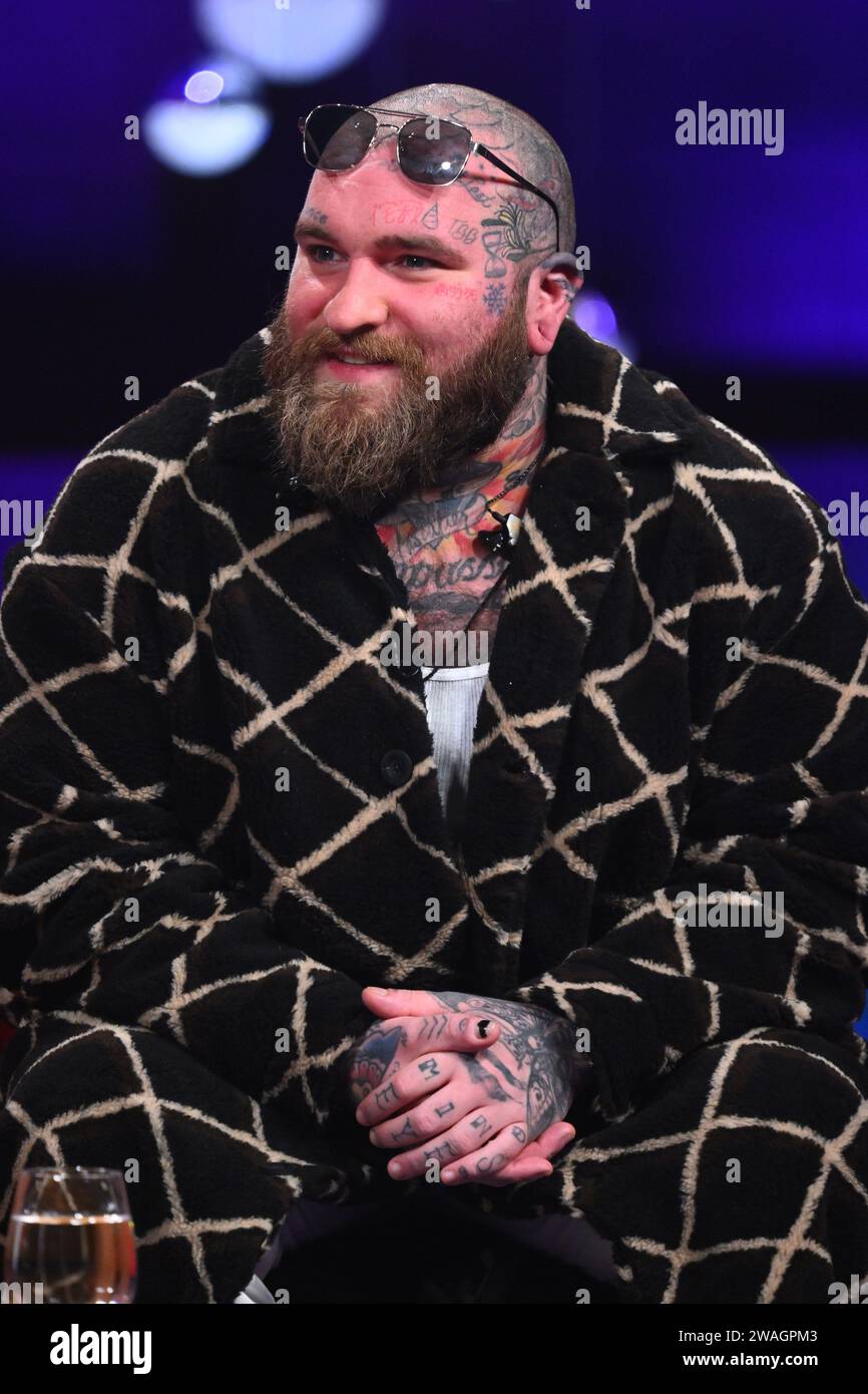 Teddy swims hi-res stock photography and images - Alamy