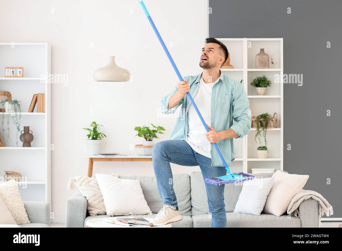 Ceiling mop hi-res stock photography and images - Alamy