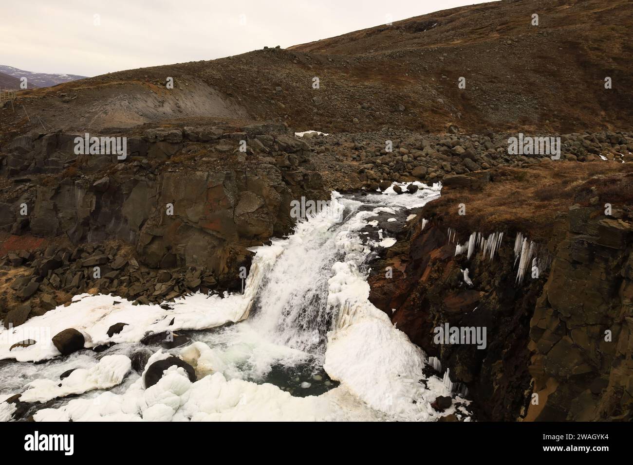Outdoor stone waterfall located hi-res stock photography and images - Alamy