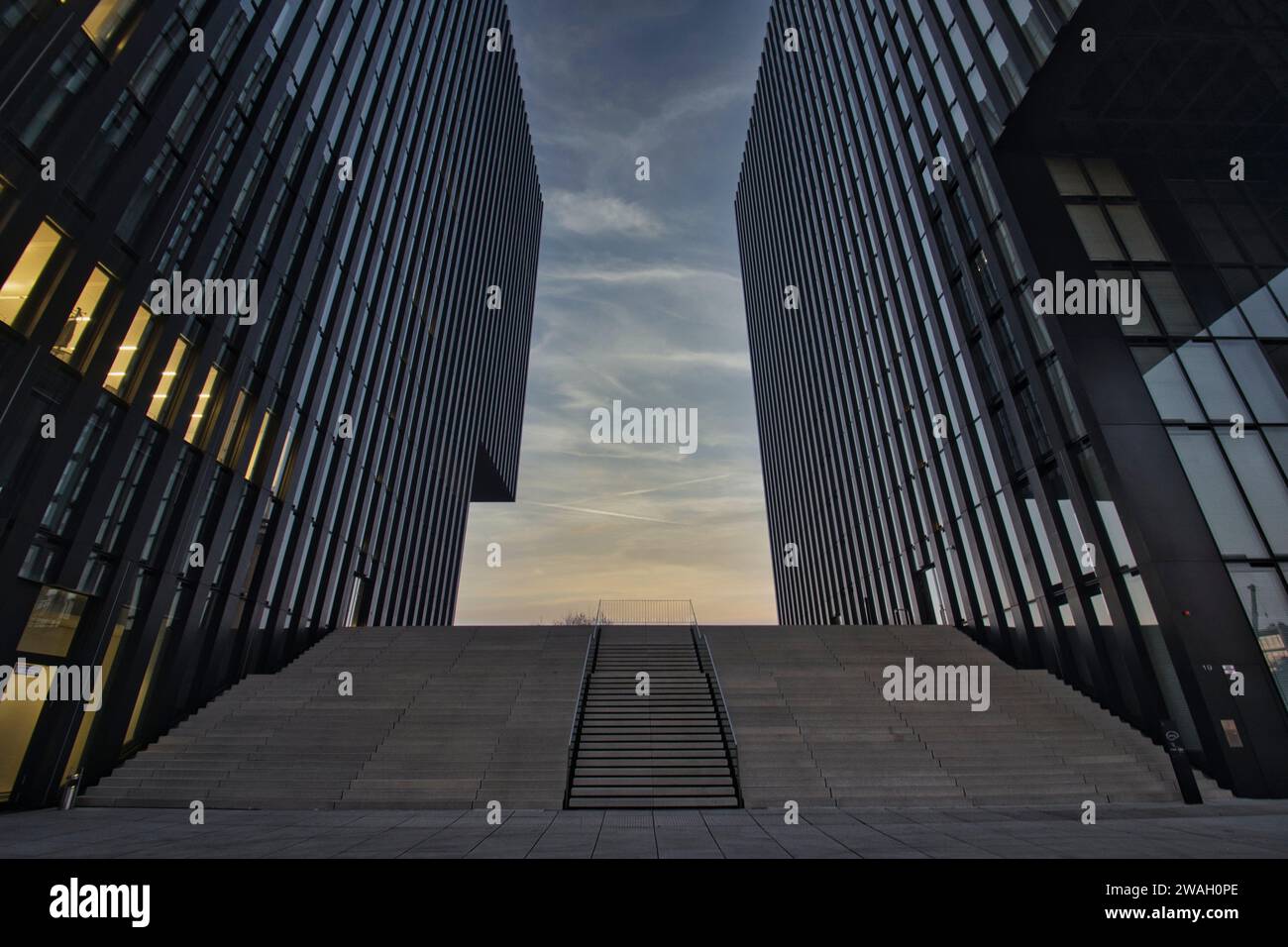 Hyatt Regency Hotel entrance in Duesseldorf, Germany Stock Photo - Alamy