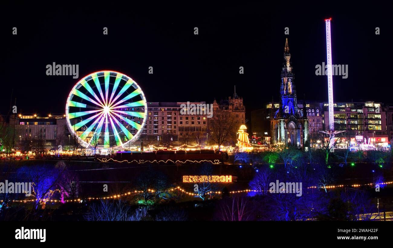Edinburgh christmas market funfair lights hi-res stock photography and ...