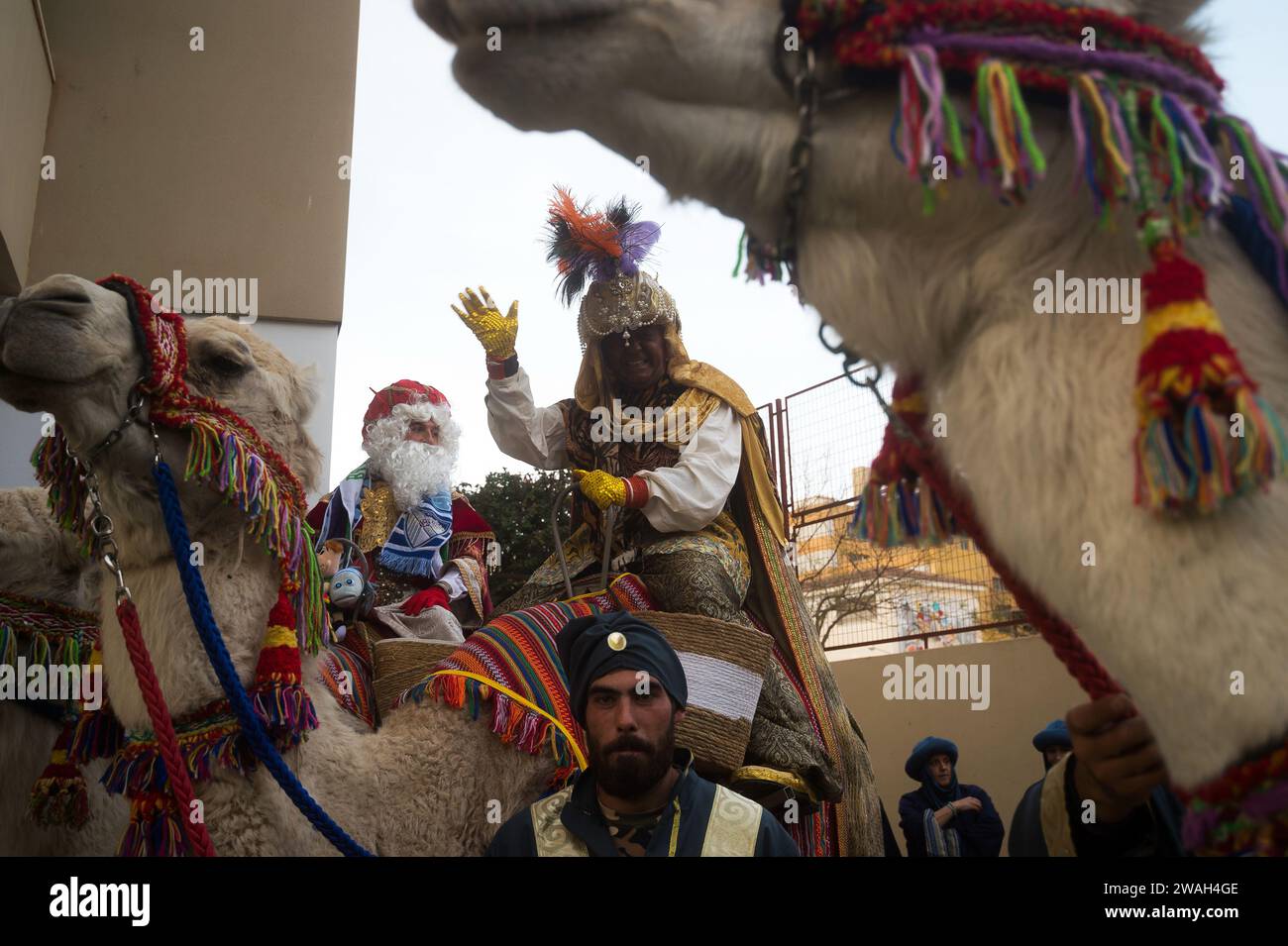 Malaga, Spain. 04th Jan, 2024. A man dressed as Balthazar, depicting ...