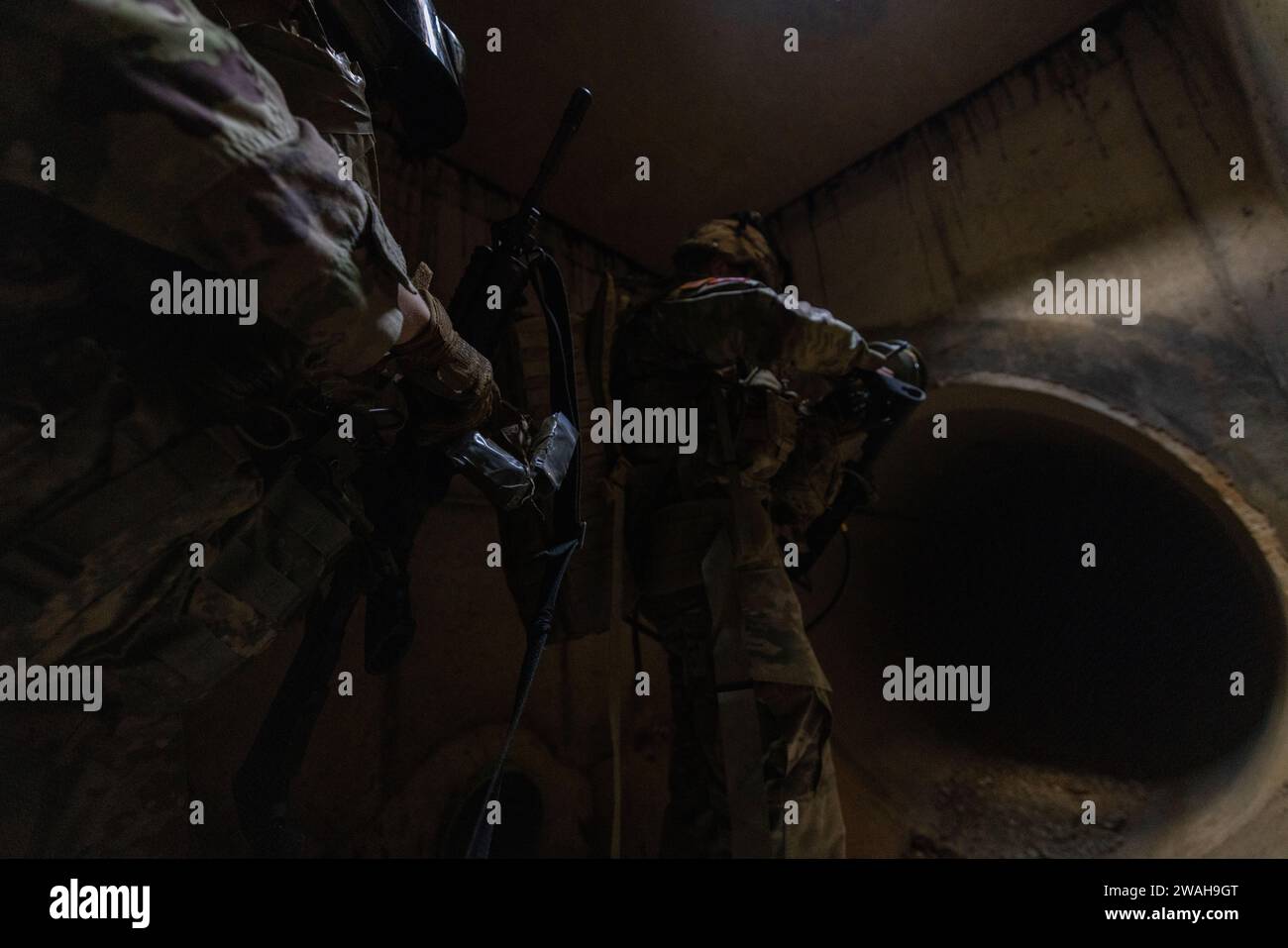 U.S. Army Sappers perform breaching operations in an urban environment ...